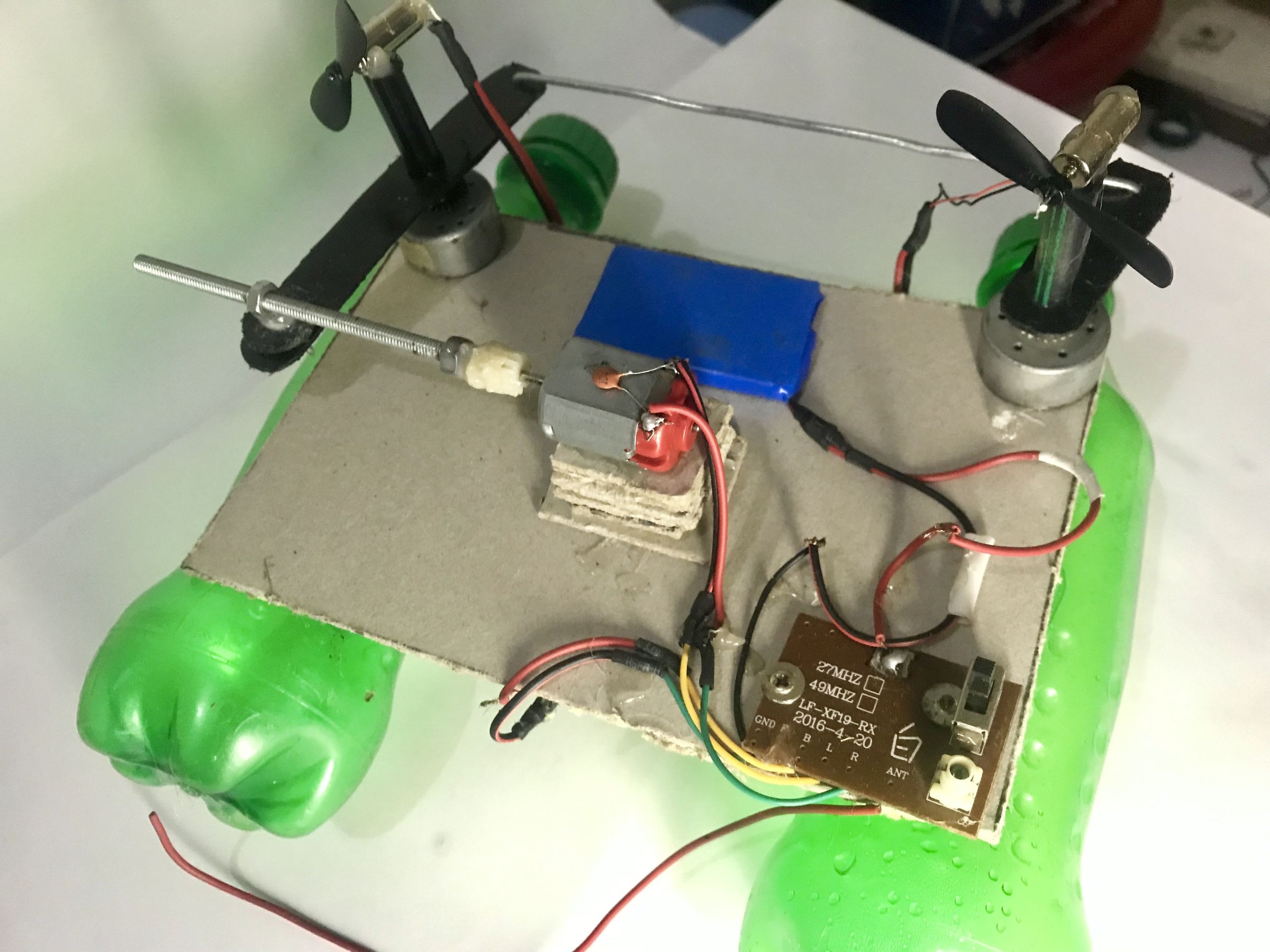 Dual Thruster RC Airboat : 10 Steps - Instructables