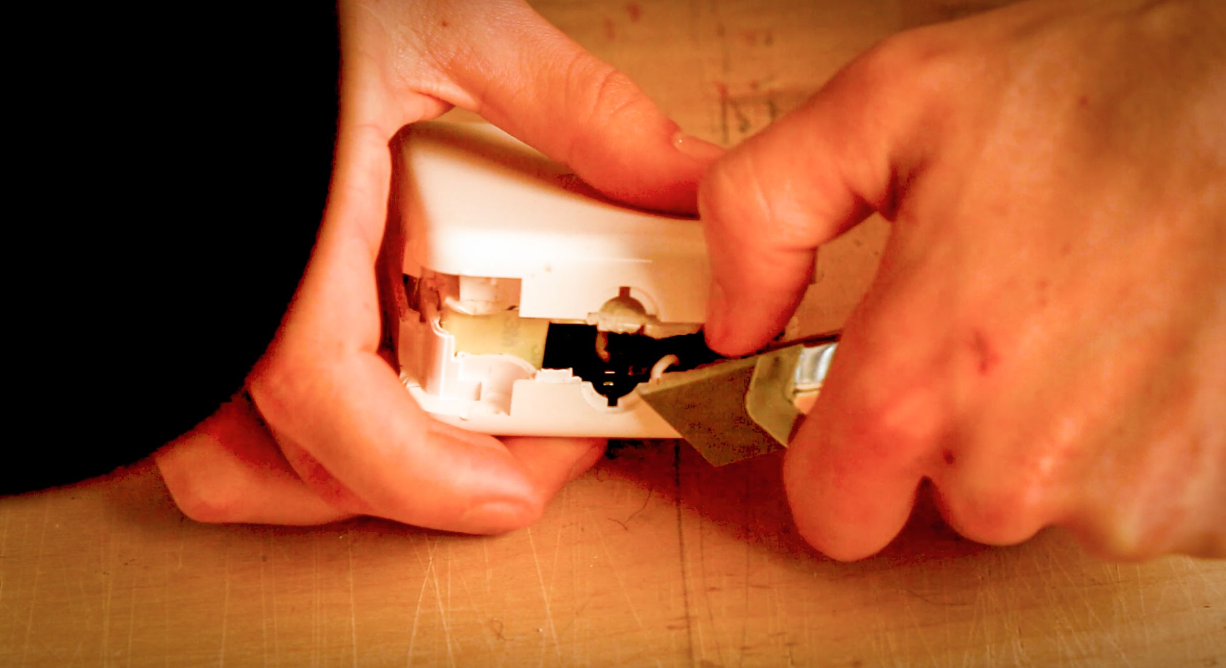 MagSafe Repair : 9 Steps (with Pictures) - Instructables