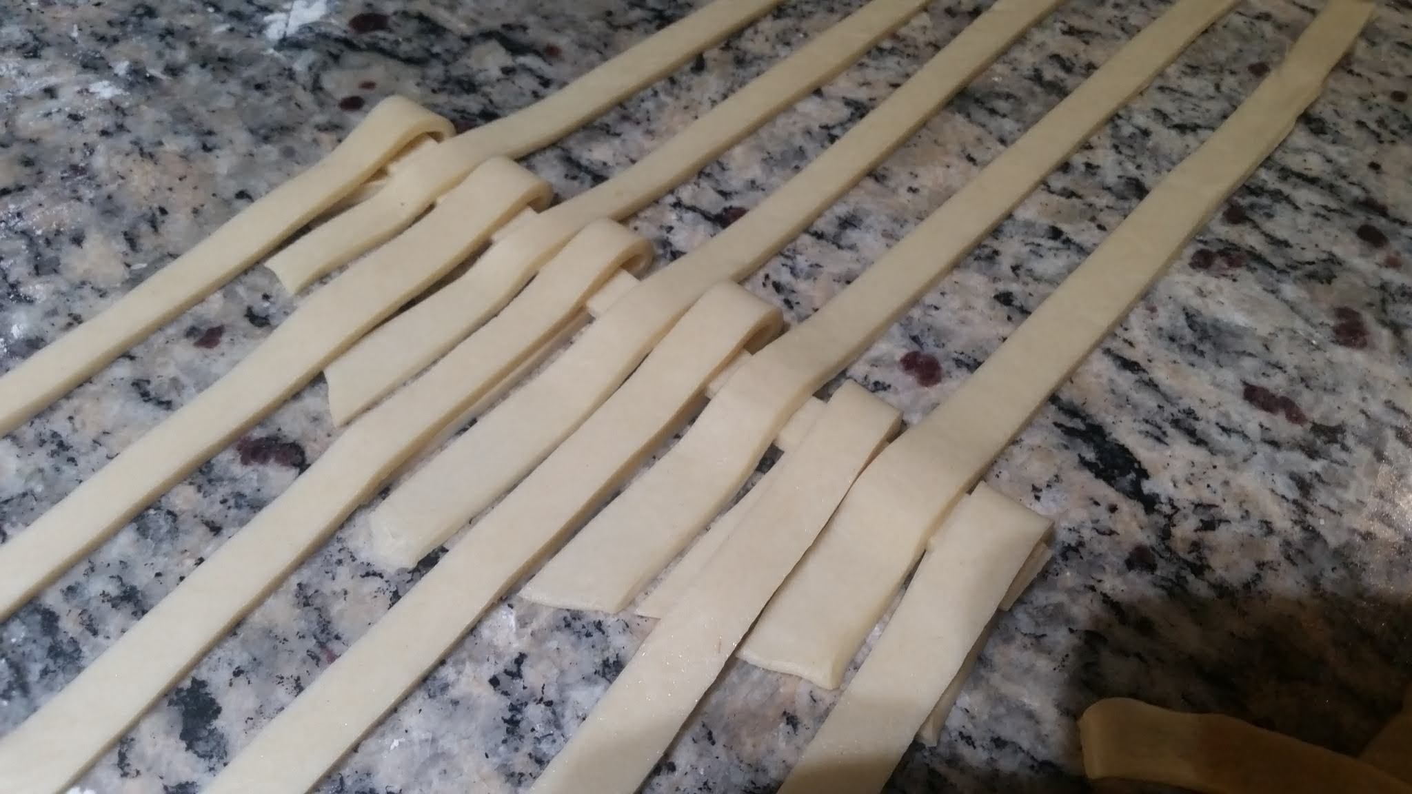 Intro: How to Lace a Pie - Instructables
