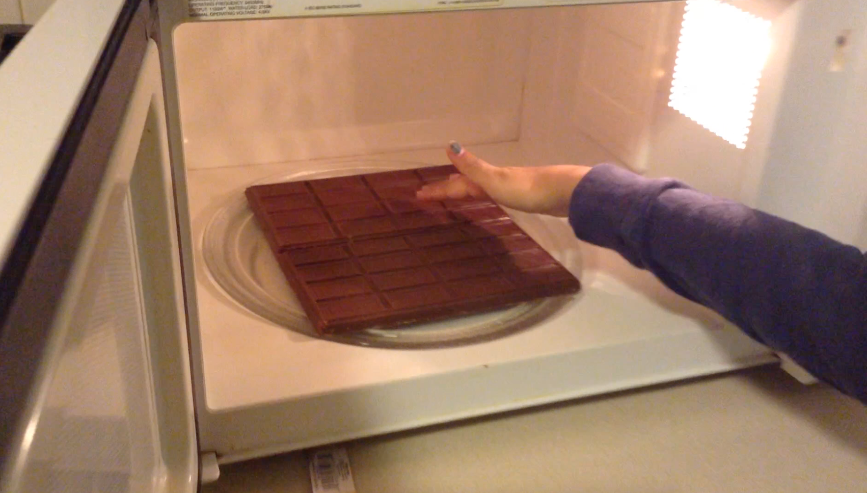 Kitchen Physics - Measure the Speed of Light With Chocolate! : 6 Steps ...