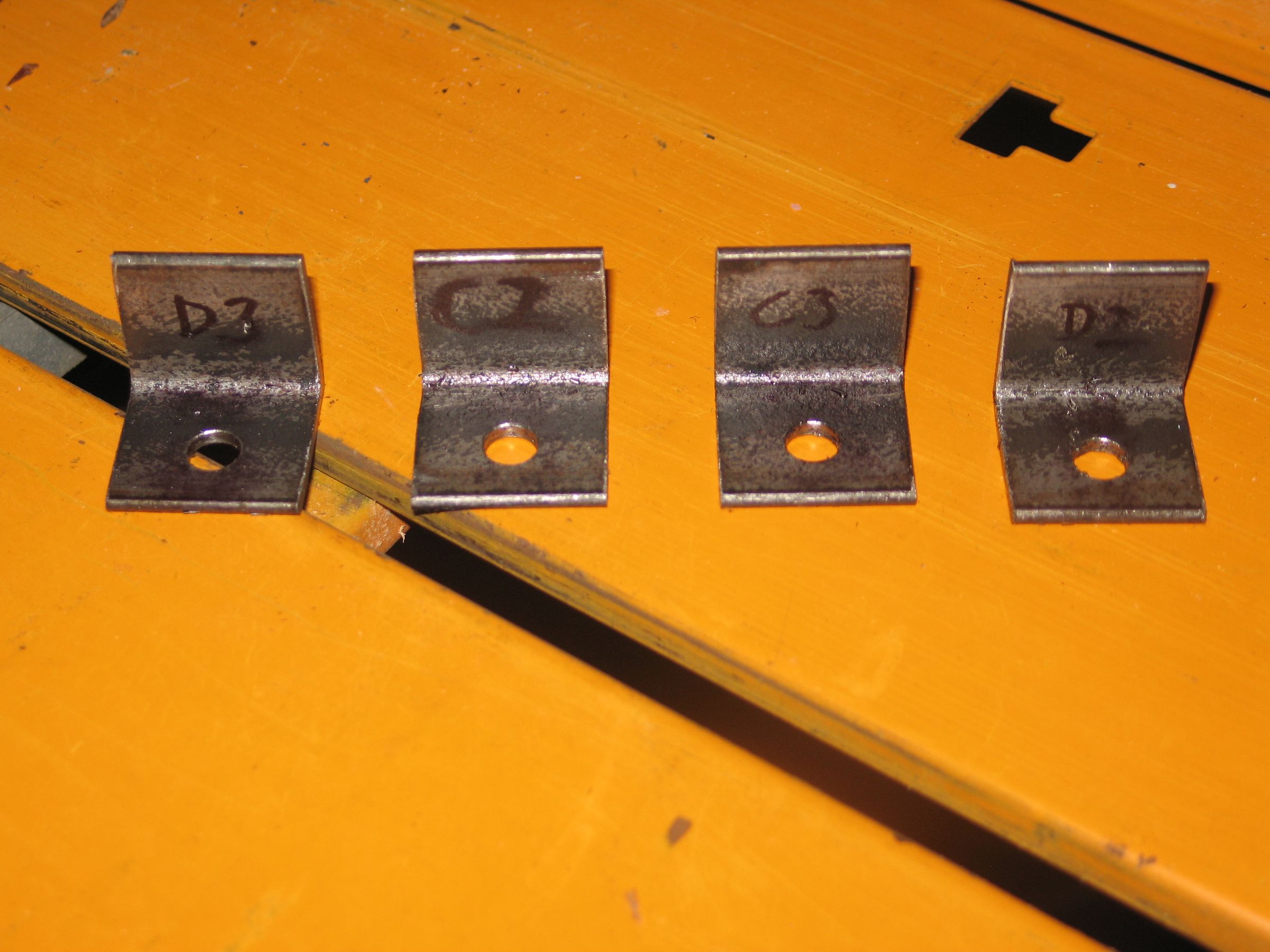 Sharpening Jig for Turning Chisels : 8 Steps (with Pictures ...