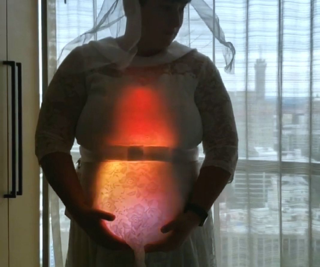 Flame Effect Costume/Girl on Fire Dress : 3 Steps (with Pictures ...