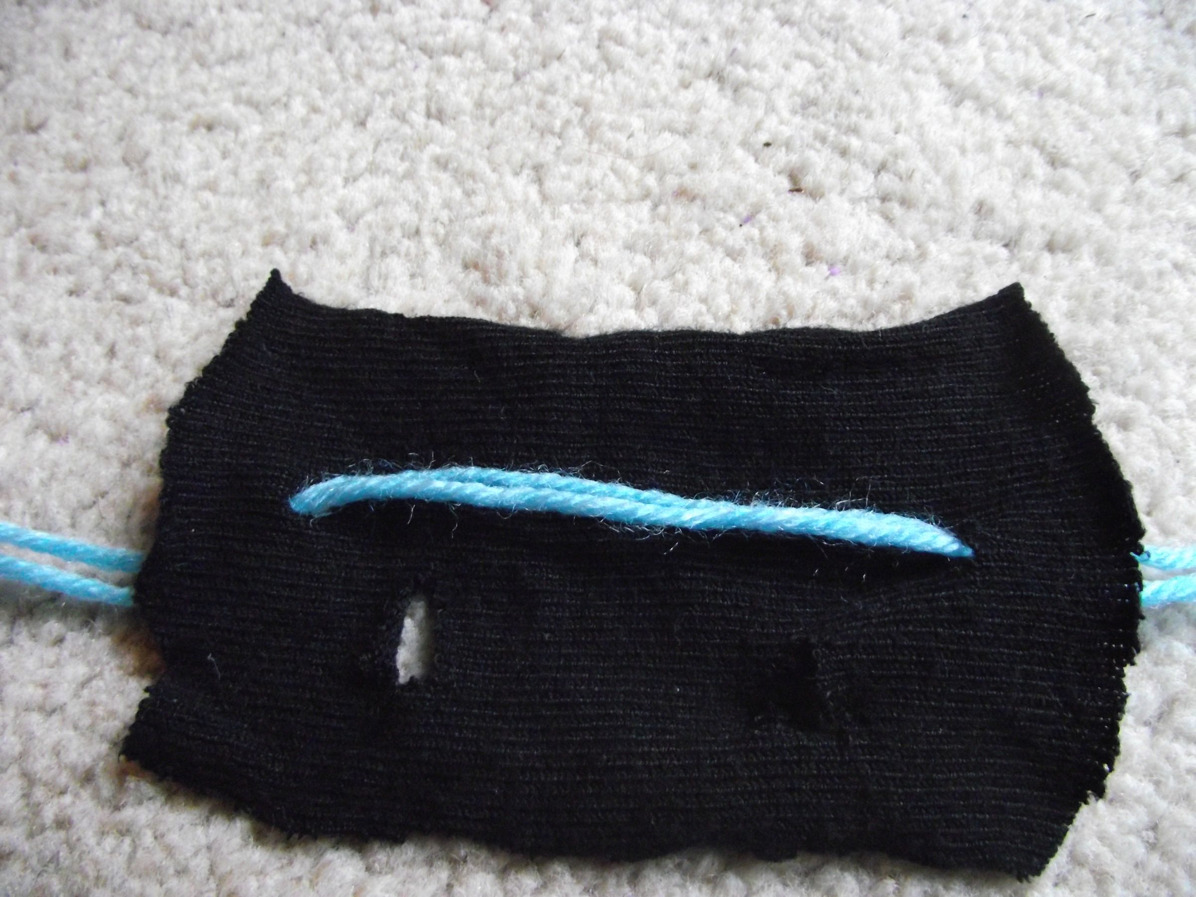 Lizard Leash+Harness : 6 Steps - Instructables