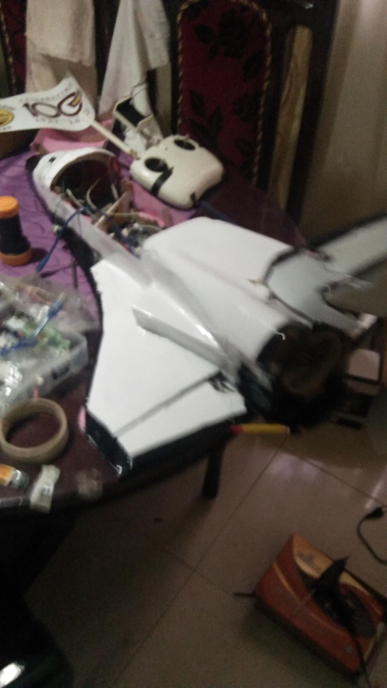 A DIY CARDBOARD AND PAPER SPACE SHUTTLE : 8 Steps - Instructables