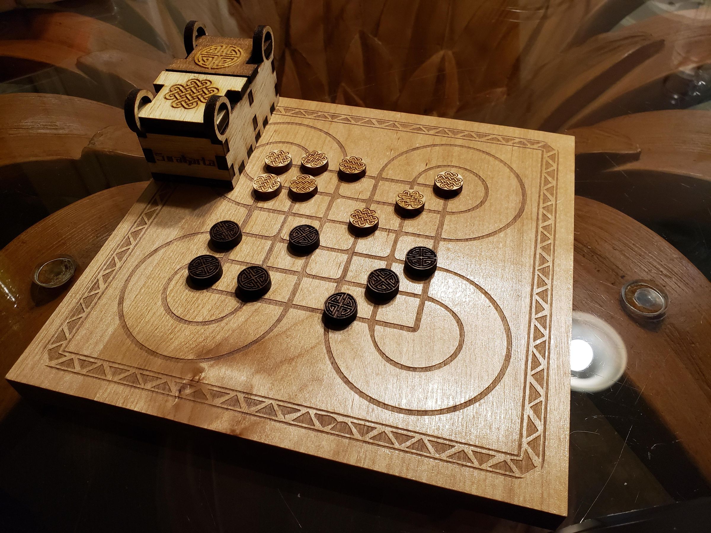Surakarta/Roundabouts Tabletop Game : 5 Steps (with Pictures ...