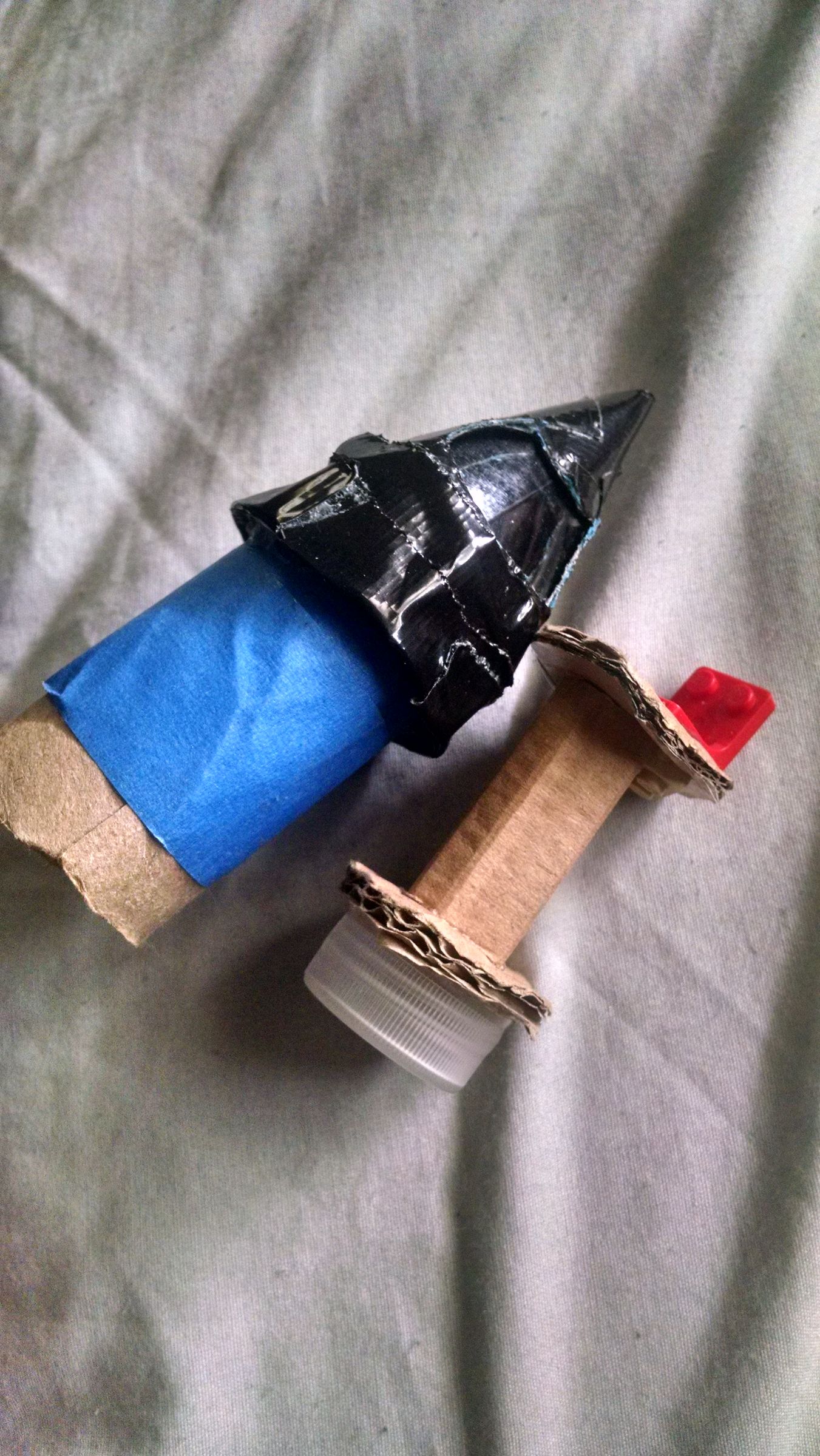 LEGO SPACE CAPSULE : 5 Steps - Instructables