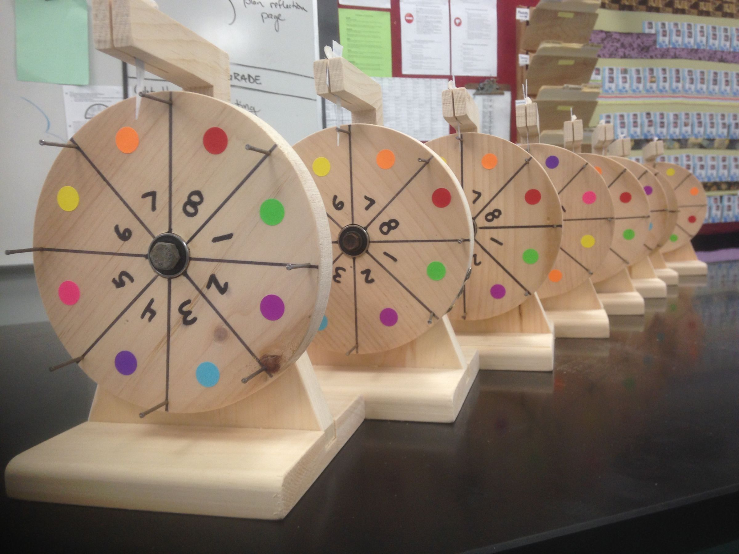 Ripp'n Wheel'n Spin'n Wheel for the Classroom : 12 Steps (with Pictures ...