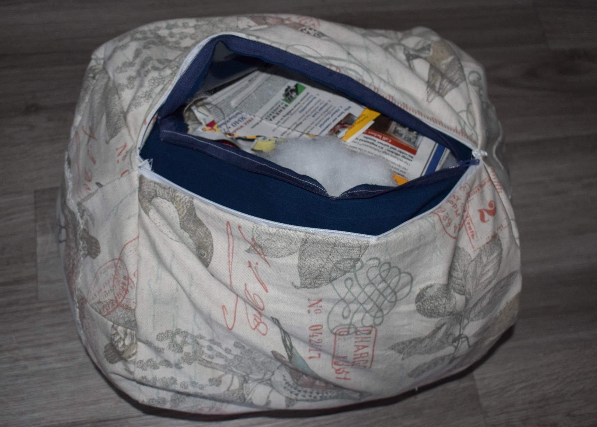 Zippable Pouffe and Cover : 16 Steps (with Pictures) - Instructables