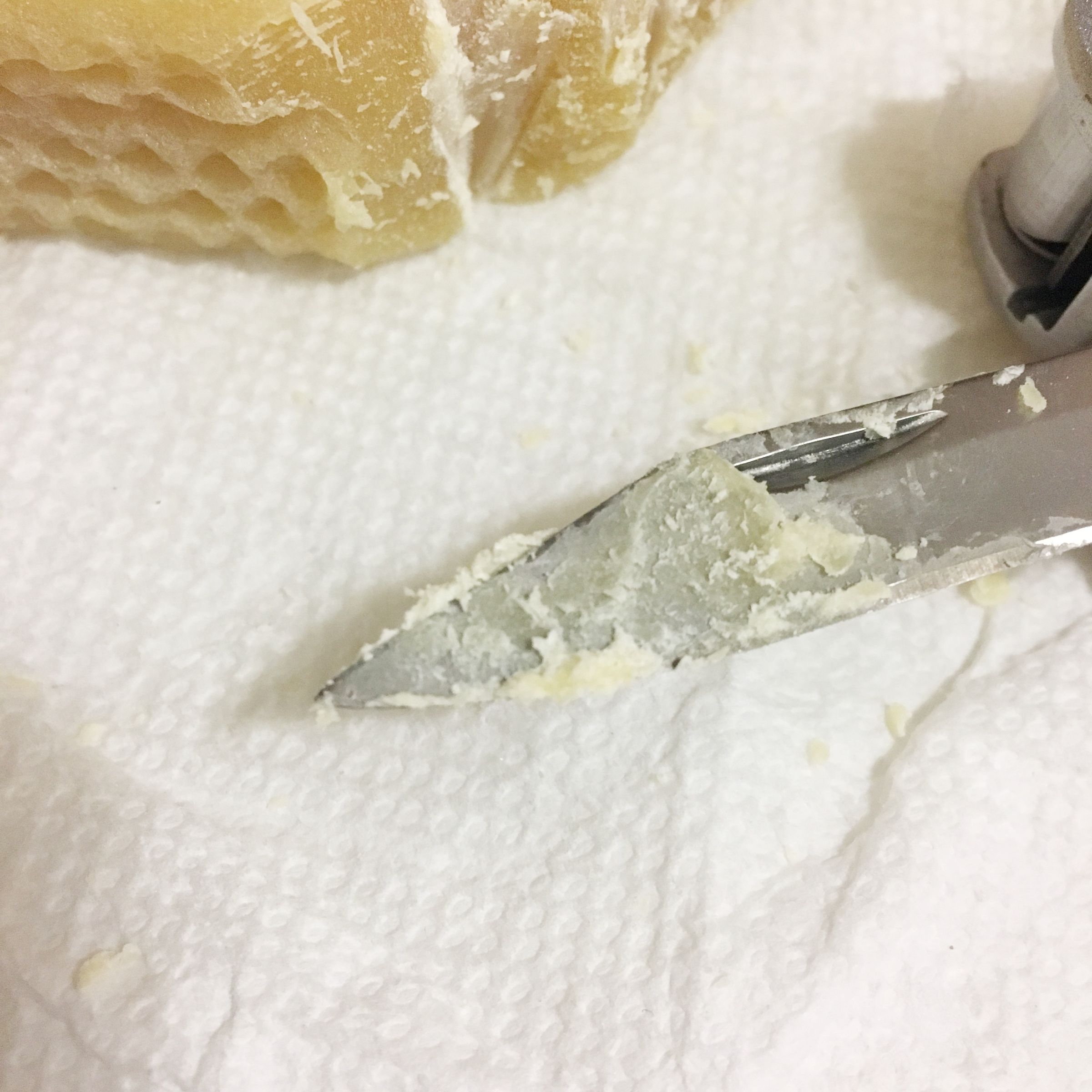 Getting Beeswax Off Metal : 4 Steps (with Pictures) - Instructables