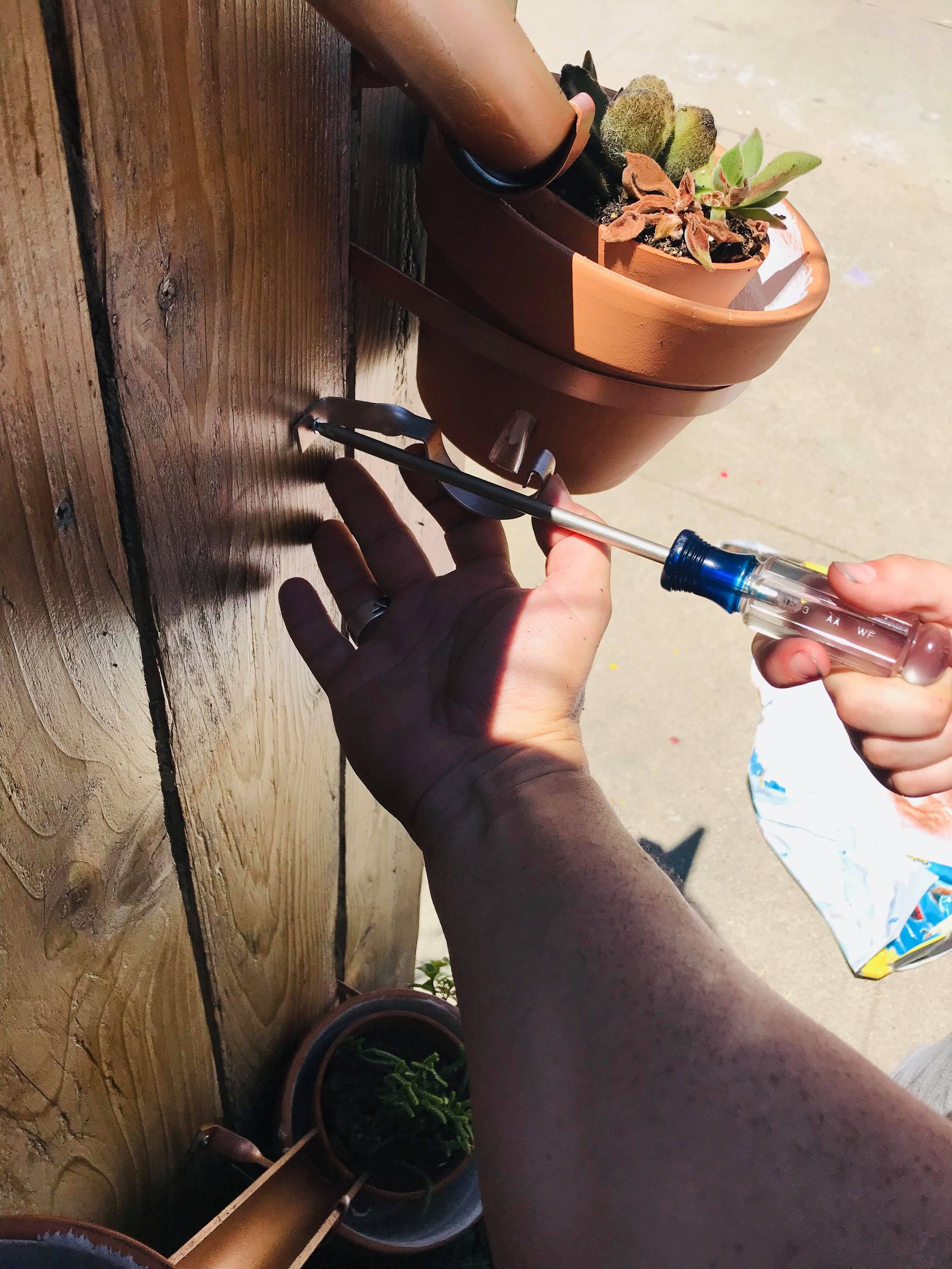 Circulating Self Watering Vertical Planter : 8 Steps (with Pictures ...