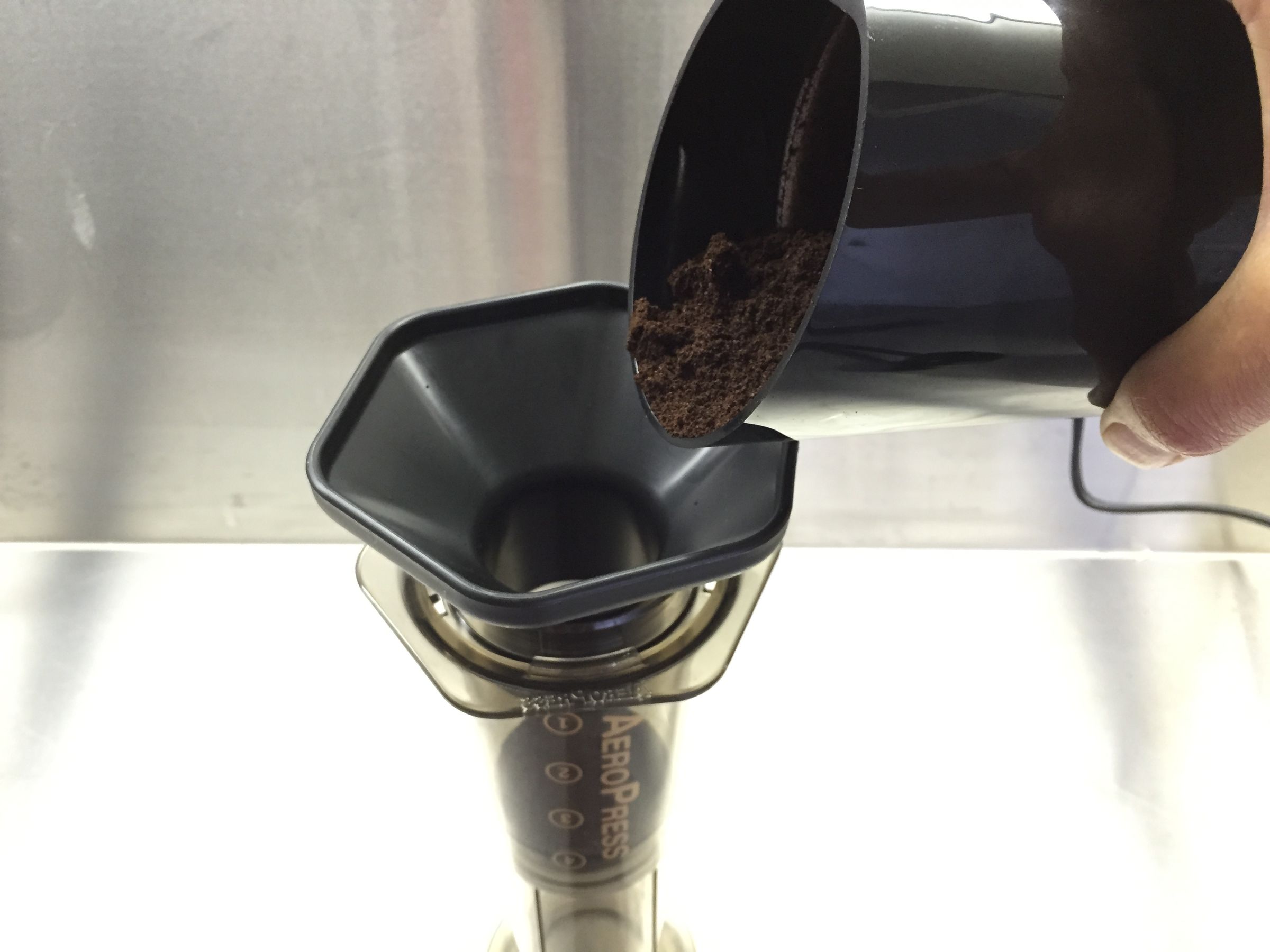 The Complete Aeropress Guide : 7 Steps - Instructables
