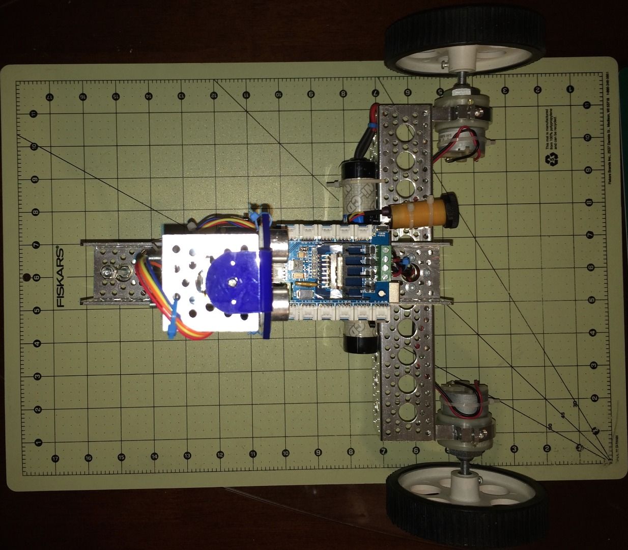 Build a Modular Robot Chassis Using Actobotics : 13 Steps (with Pictures) - Instructables
