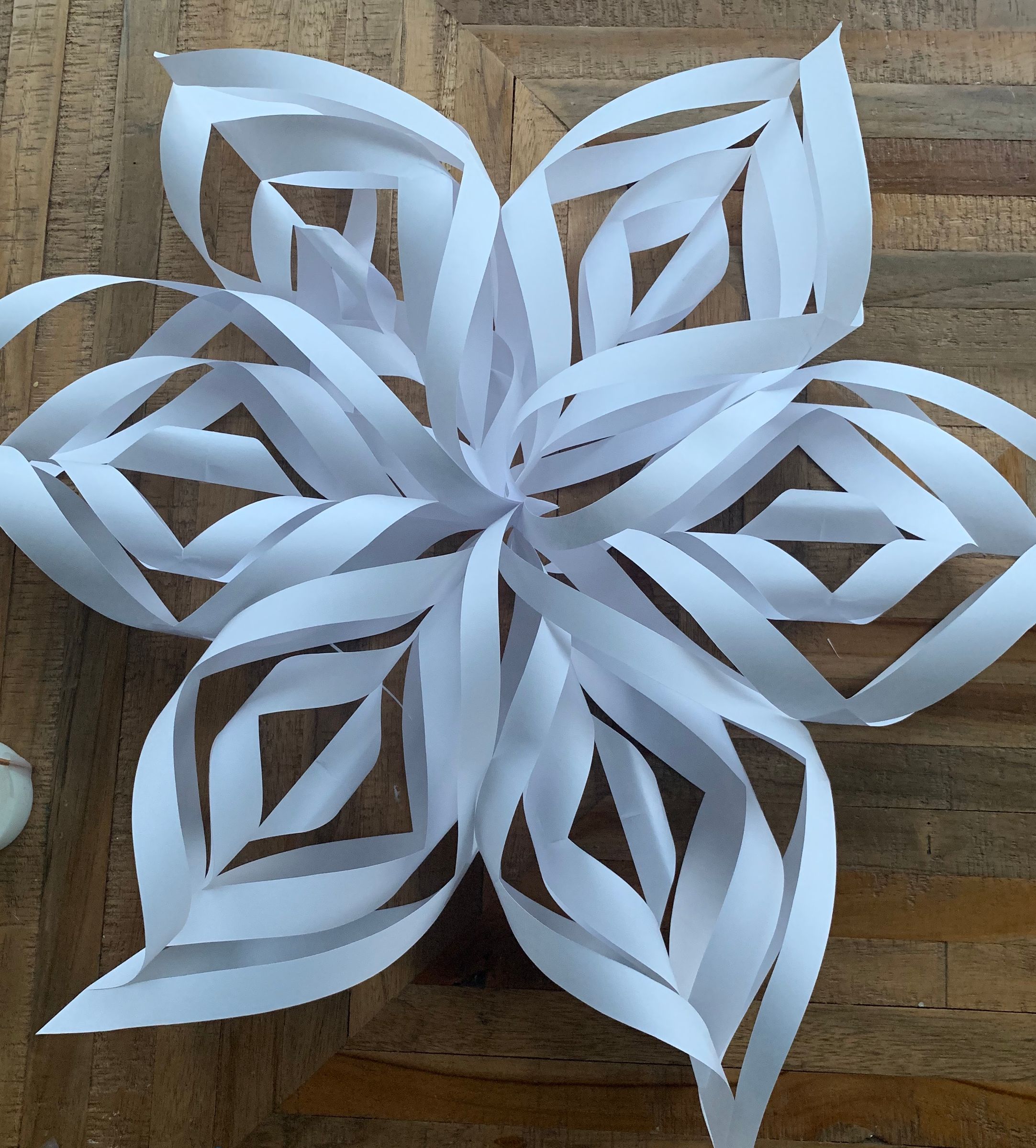 DIY Giant Origami Christmas Snowflake ️ : 11 Steps (with Pictures ...
