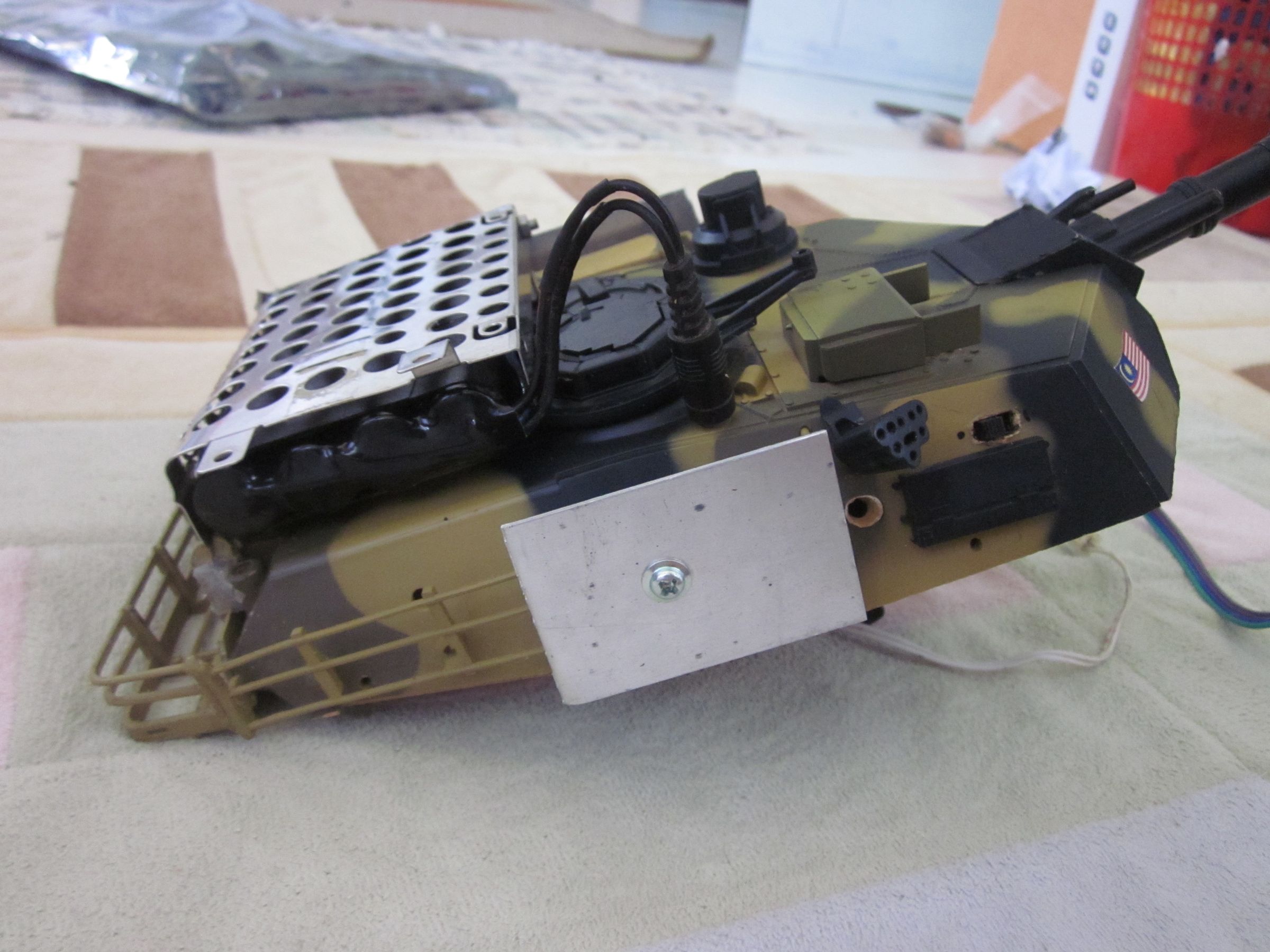 Bluetooth Control RC Tank + Android + Arduino : 8 Steps - Instructables