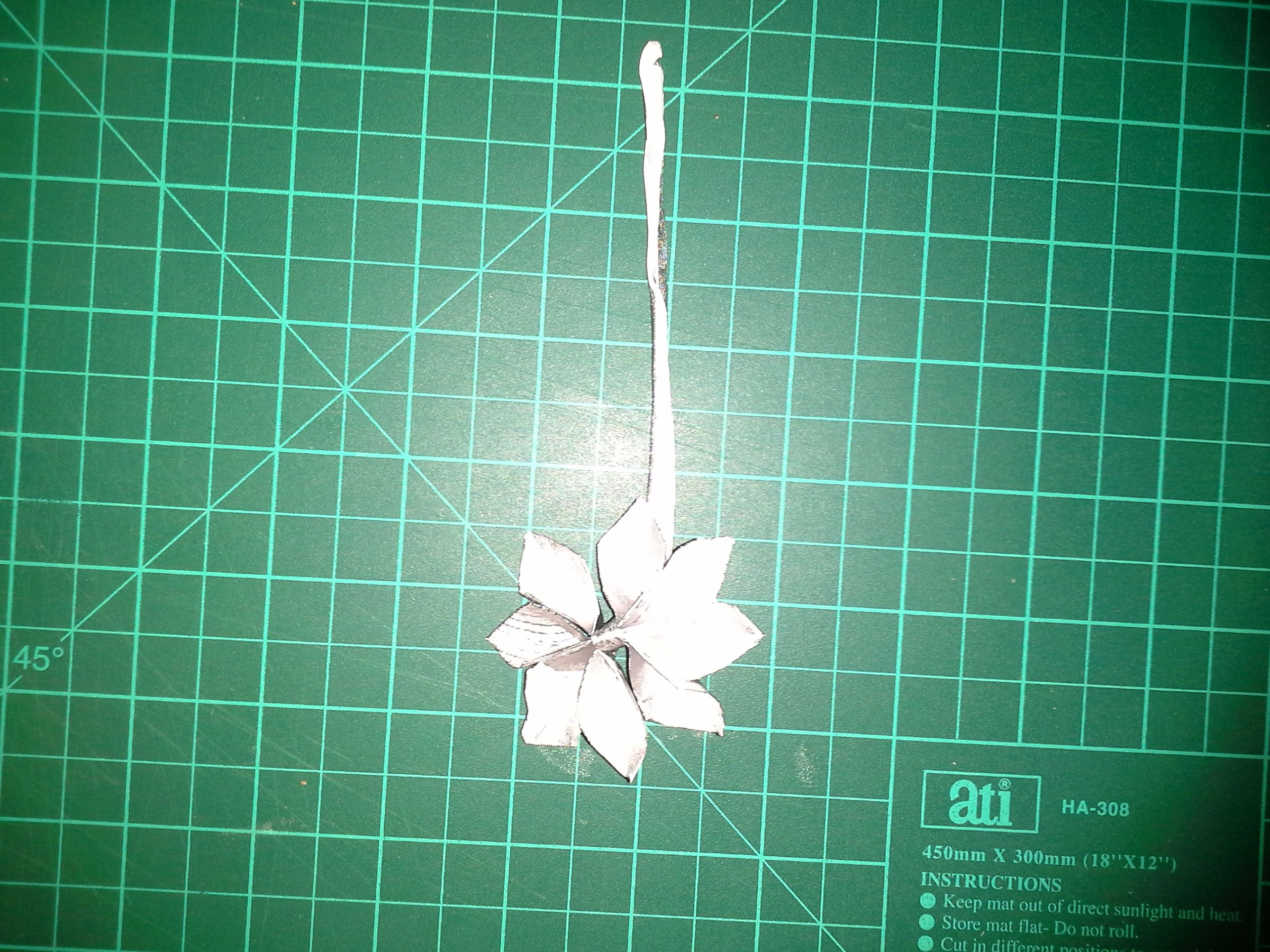 Cigarettes Flowers : 5 Steps - Instructables