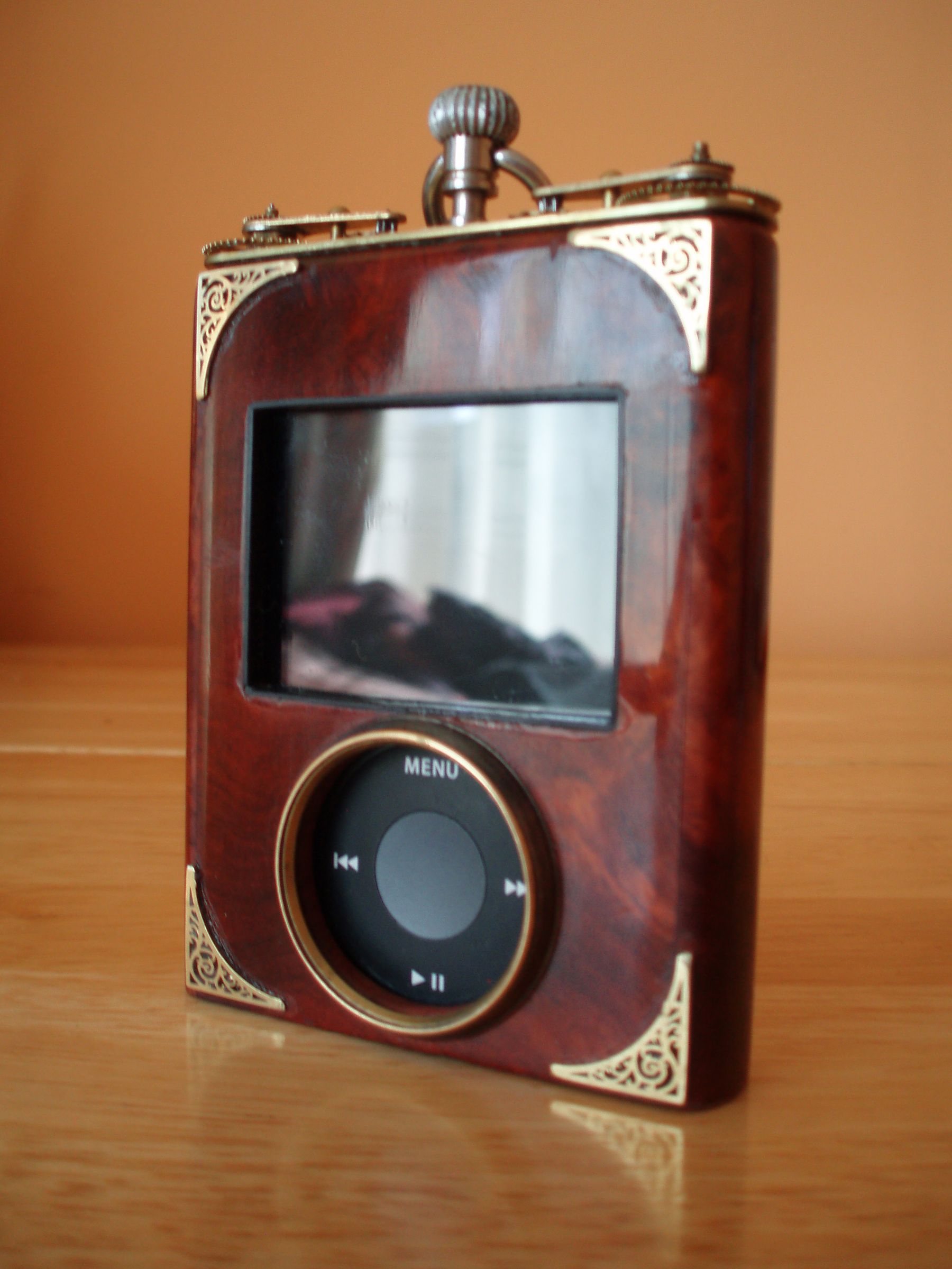 Steampunk IPod Portable Rig (with Pictures) - Instructables