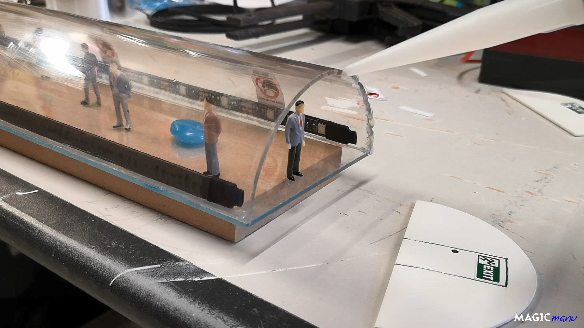 Aquatic Turtle Tank With Underwater Tunnel : 14 Steps (with Pictures ...