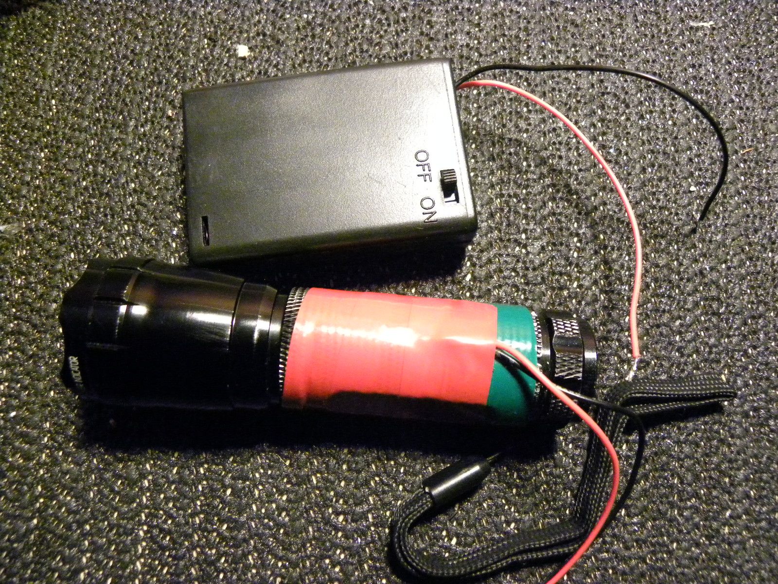 How to Triple the Battery Life of AAA Flashlights : 3 Steps - Instructables