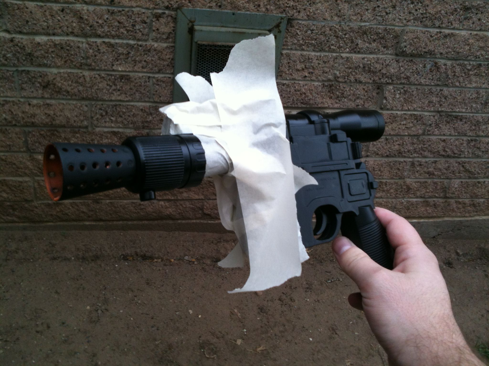 Han Solo Blaster : 6 Steps (with Pictures) - Instructables