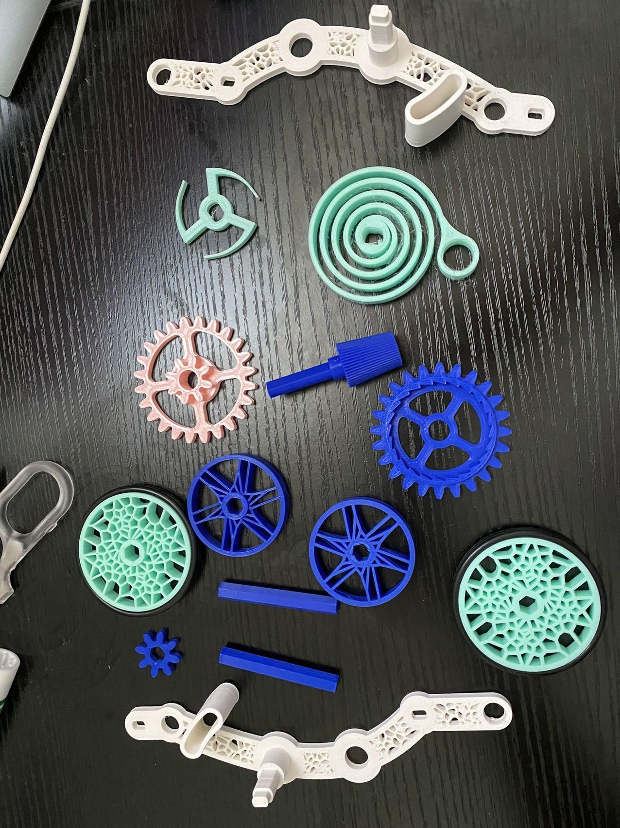 3D-Printed Stylish Wind-up Motor Car : 16 Steps (with Pictures ...