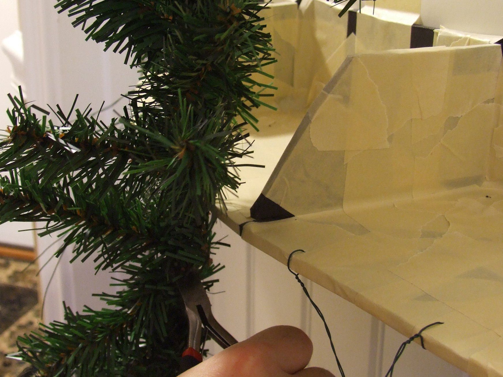 Christmas Tree Door Hanger : 9 Steps - Instructables