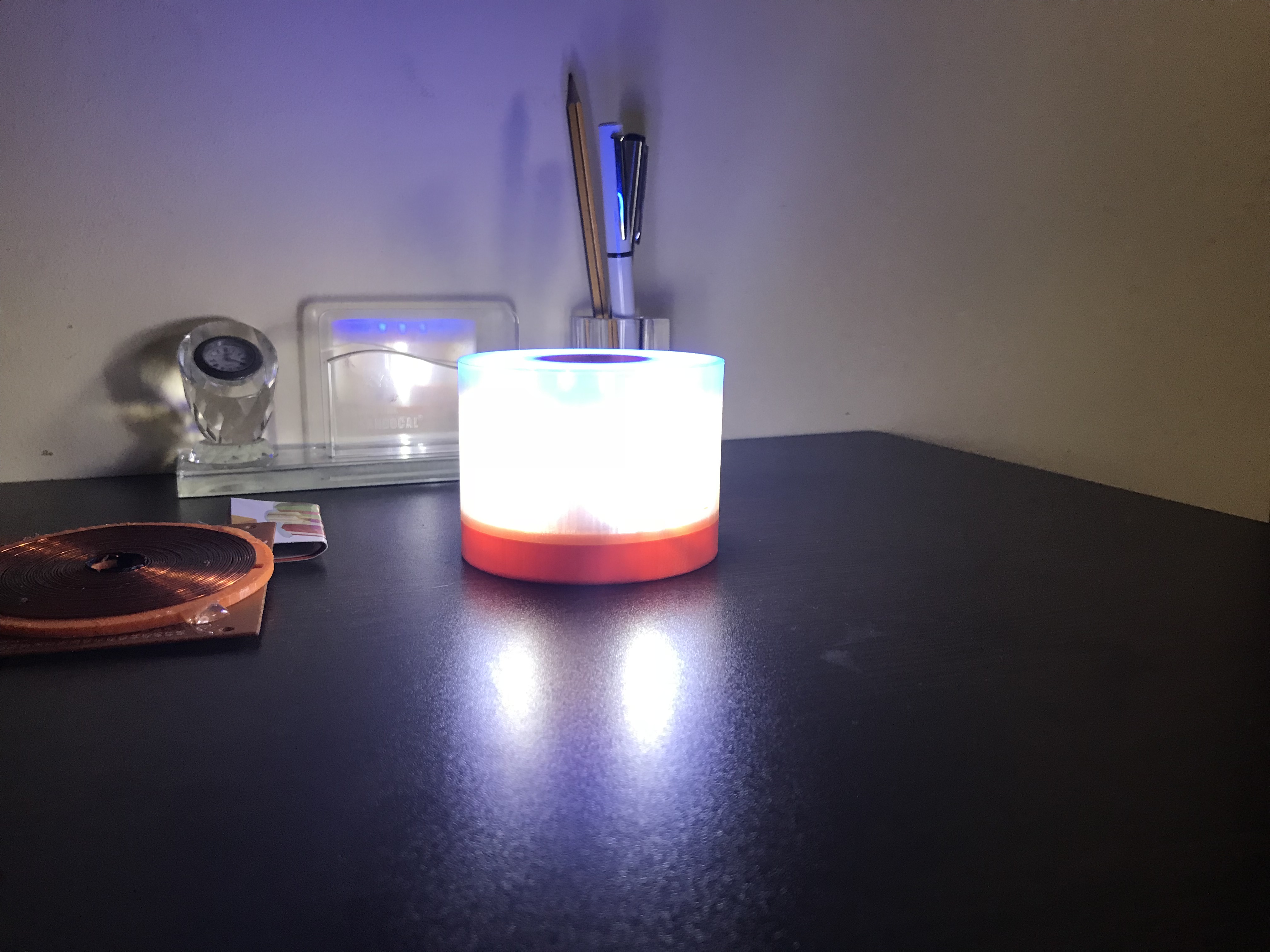 Wireless Powered Multi Color LED Lamp : 10 Steps (with Pictures ...