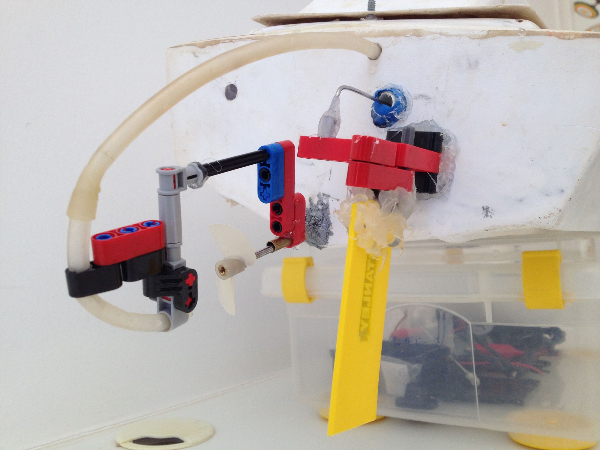 Homemade Brushless R/C Boat ---Revolution--- : 9 Steps (with Pictures ...