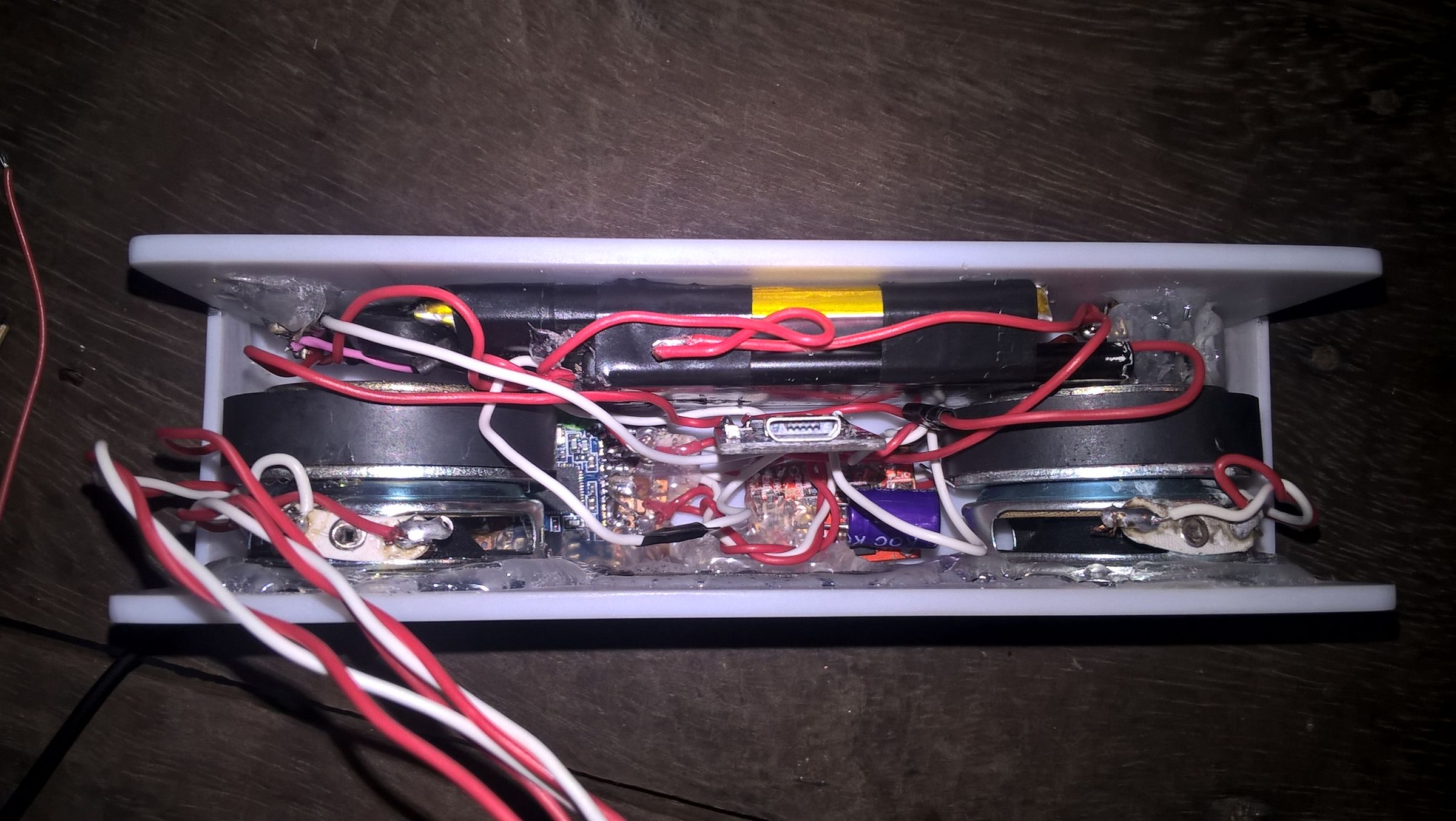 DIY Mini Bluetooth Speaker (BoombeAt :) : 20 Steps (with Pictures ...