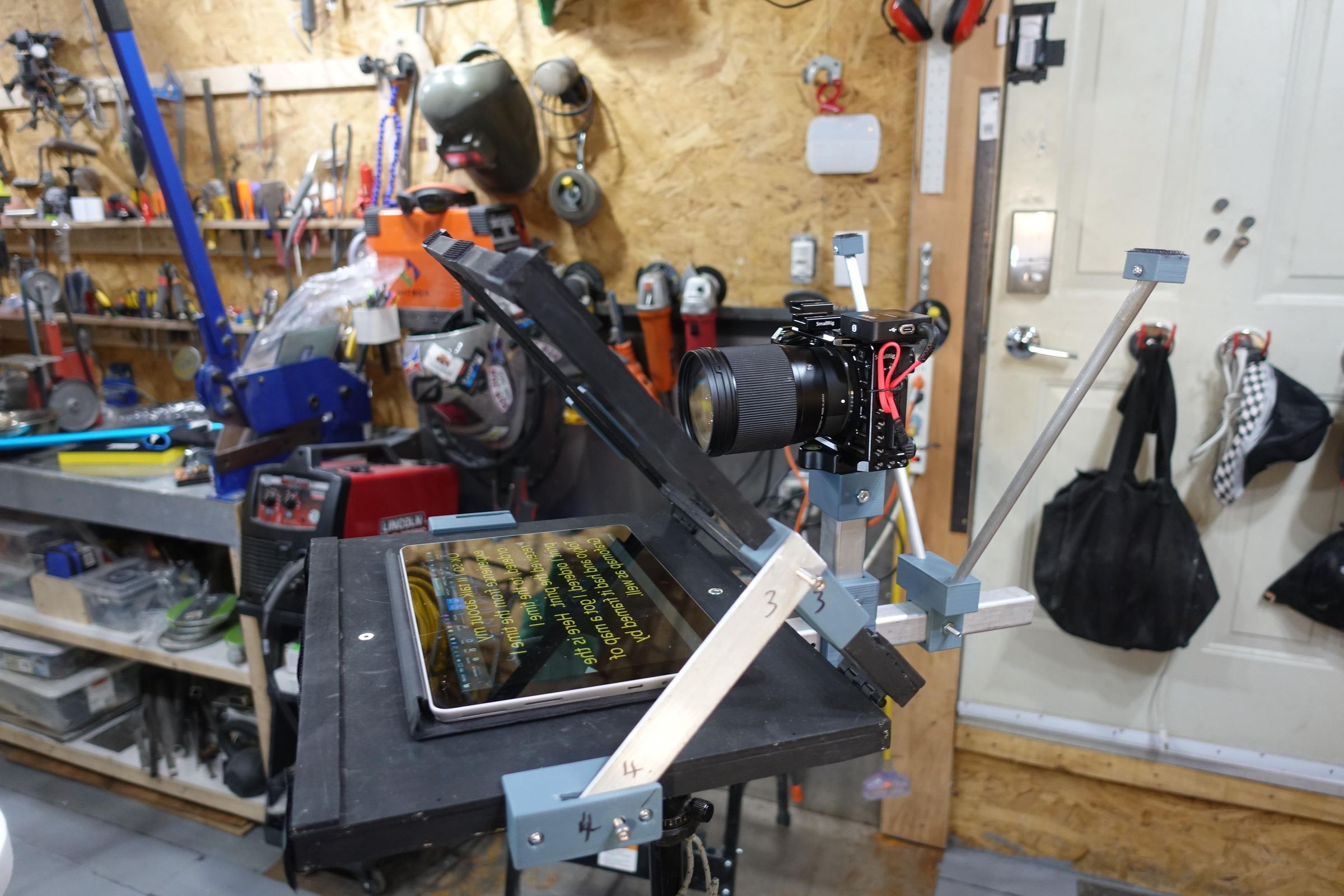 How to Make a Teleprompter : 5 Steps (with Pictures) - Instructables