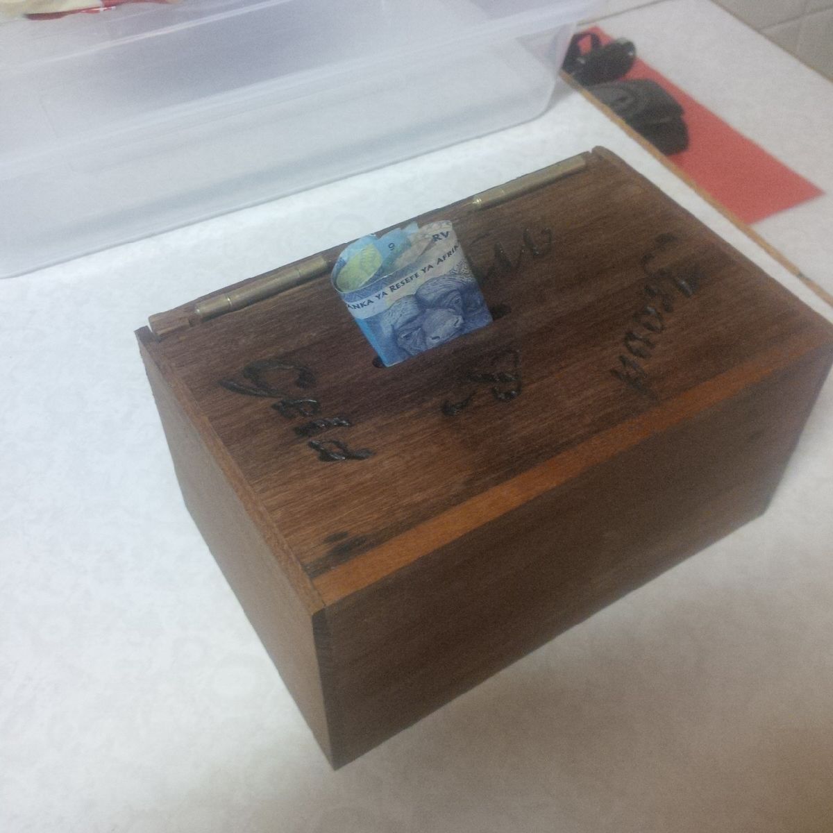 Coin Box (Piggy Bank) : 8 Steps (with Pictures) - Instructables
