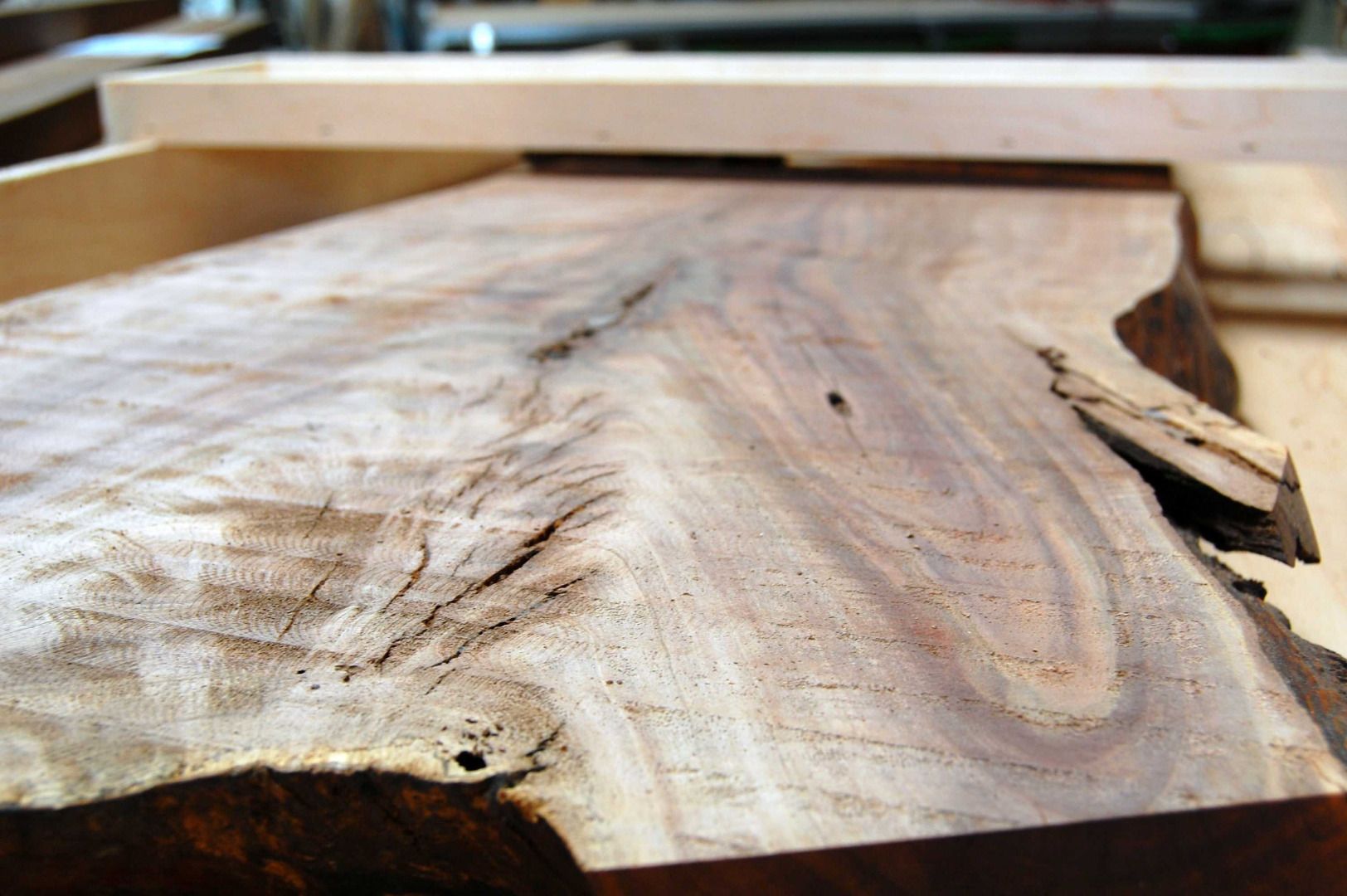 Plane Your Wood Slabs With a Planing Sled That You Build : 13 Steps ...