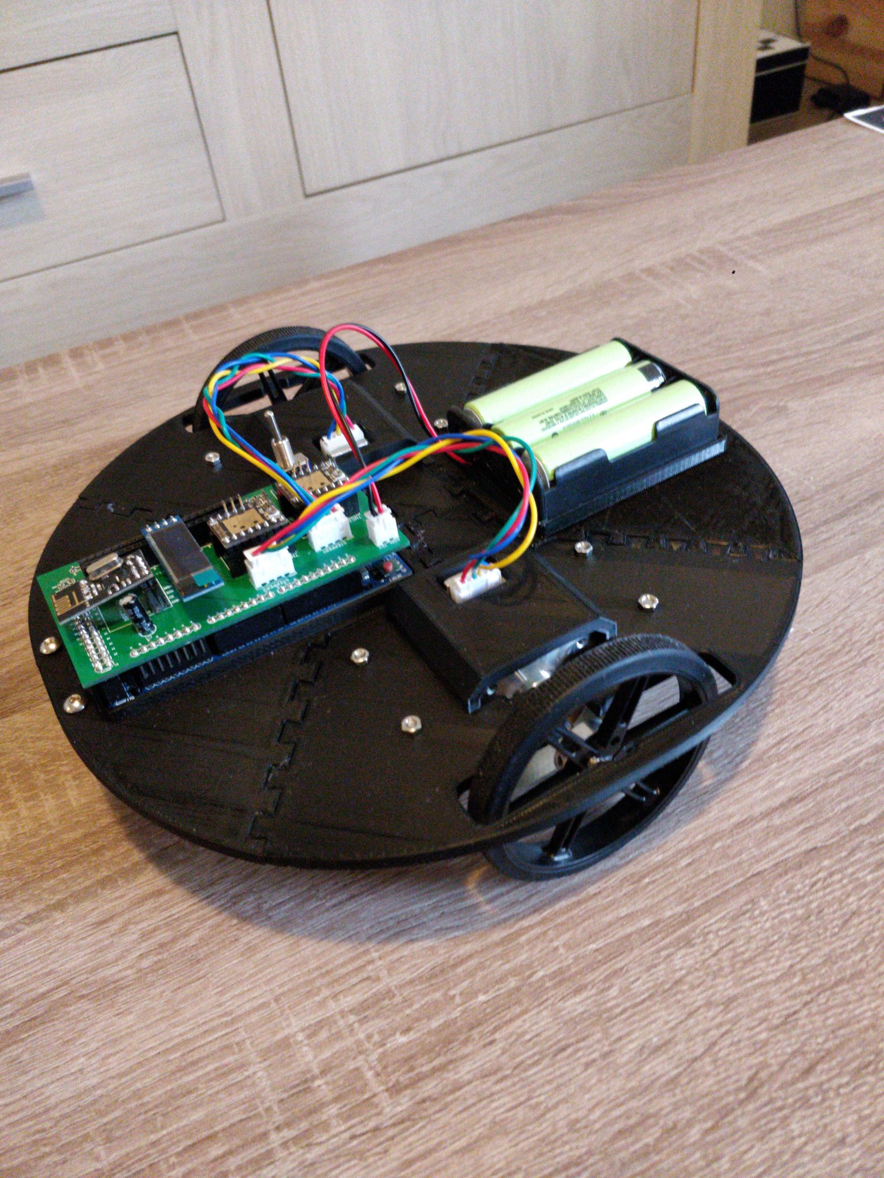 Building a Moving Platform Robot From Scratch : 12 Steps (with Pictures ...