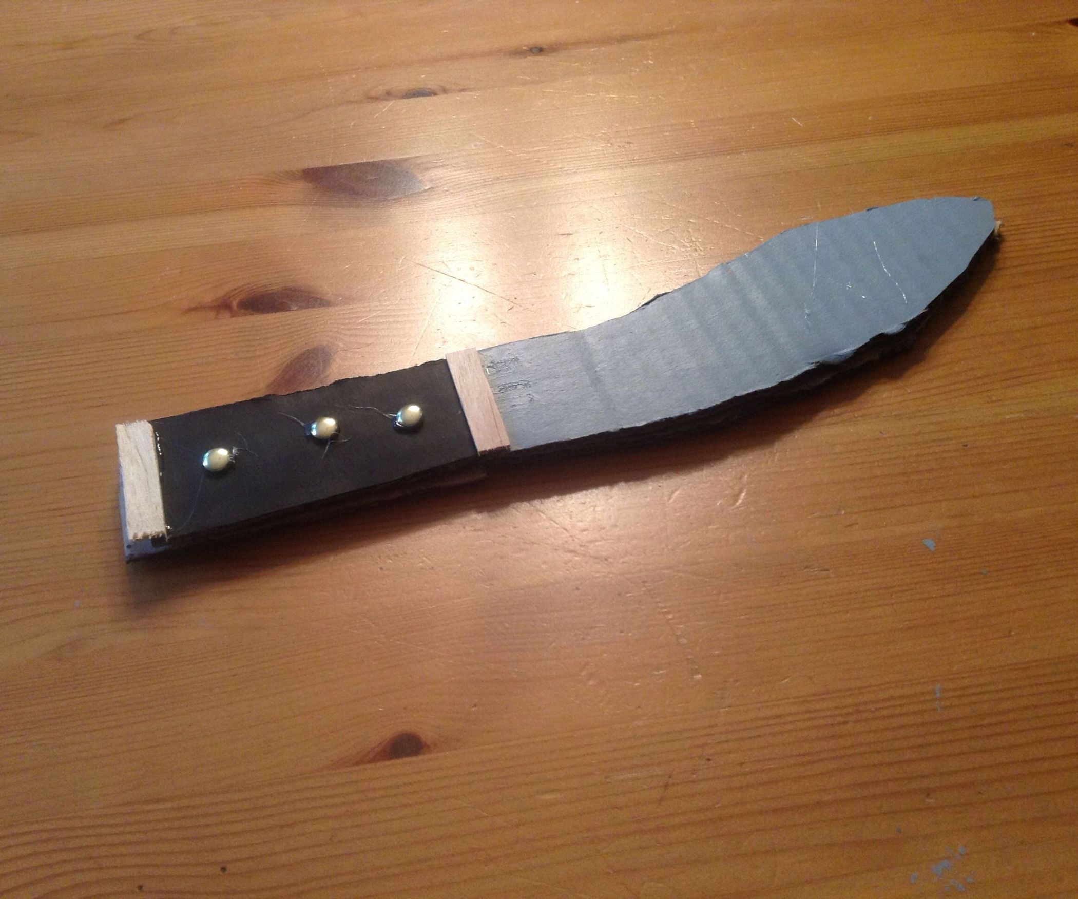 Cardboard Pirate Knife : 12 Steps - Instructables