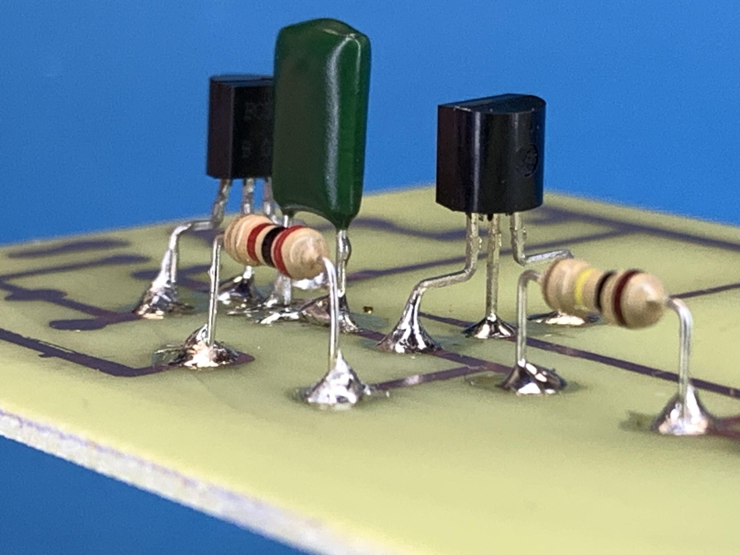 Make a Simple AM Radio : 4 Steps - Instructables