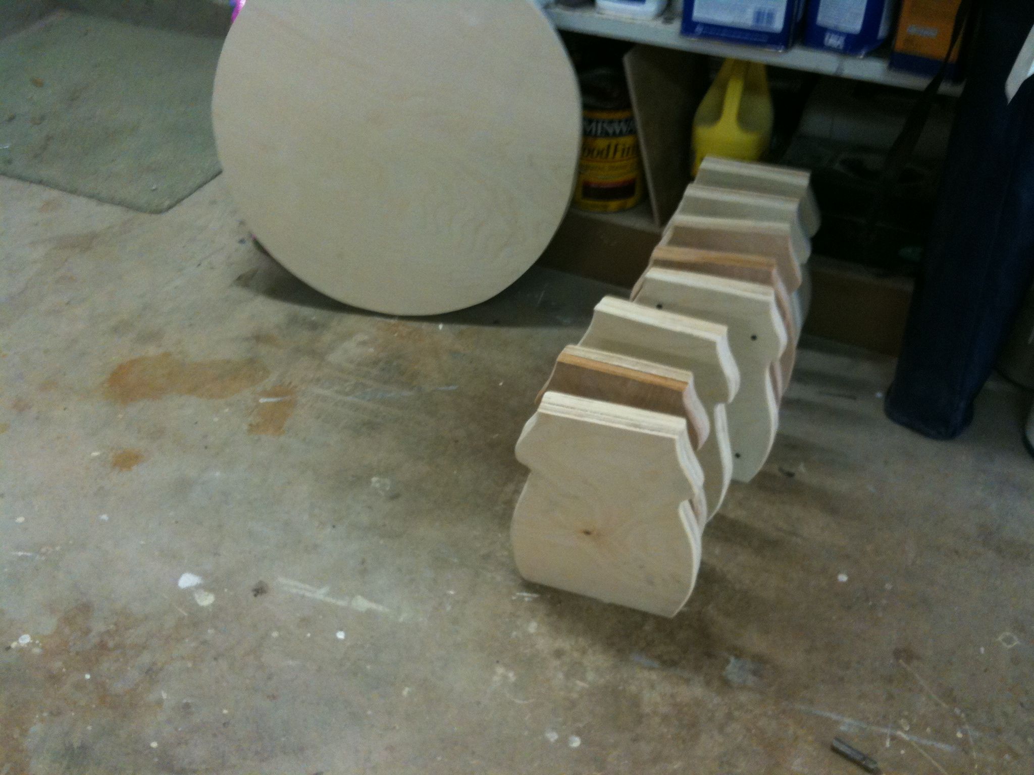 DIY Kids Mushroom Table and Toad Stools Updated : 3 Steps (with ...