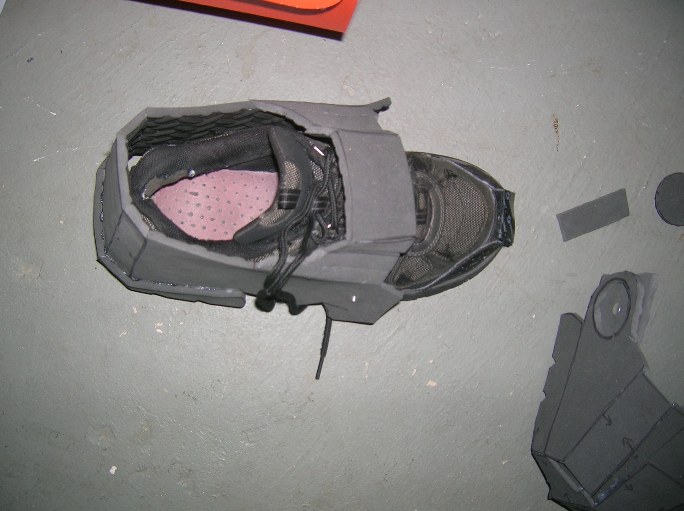 IRON MAN Costume : 7 Steps (with Pictures) - Instructables