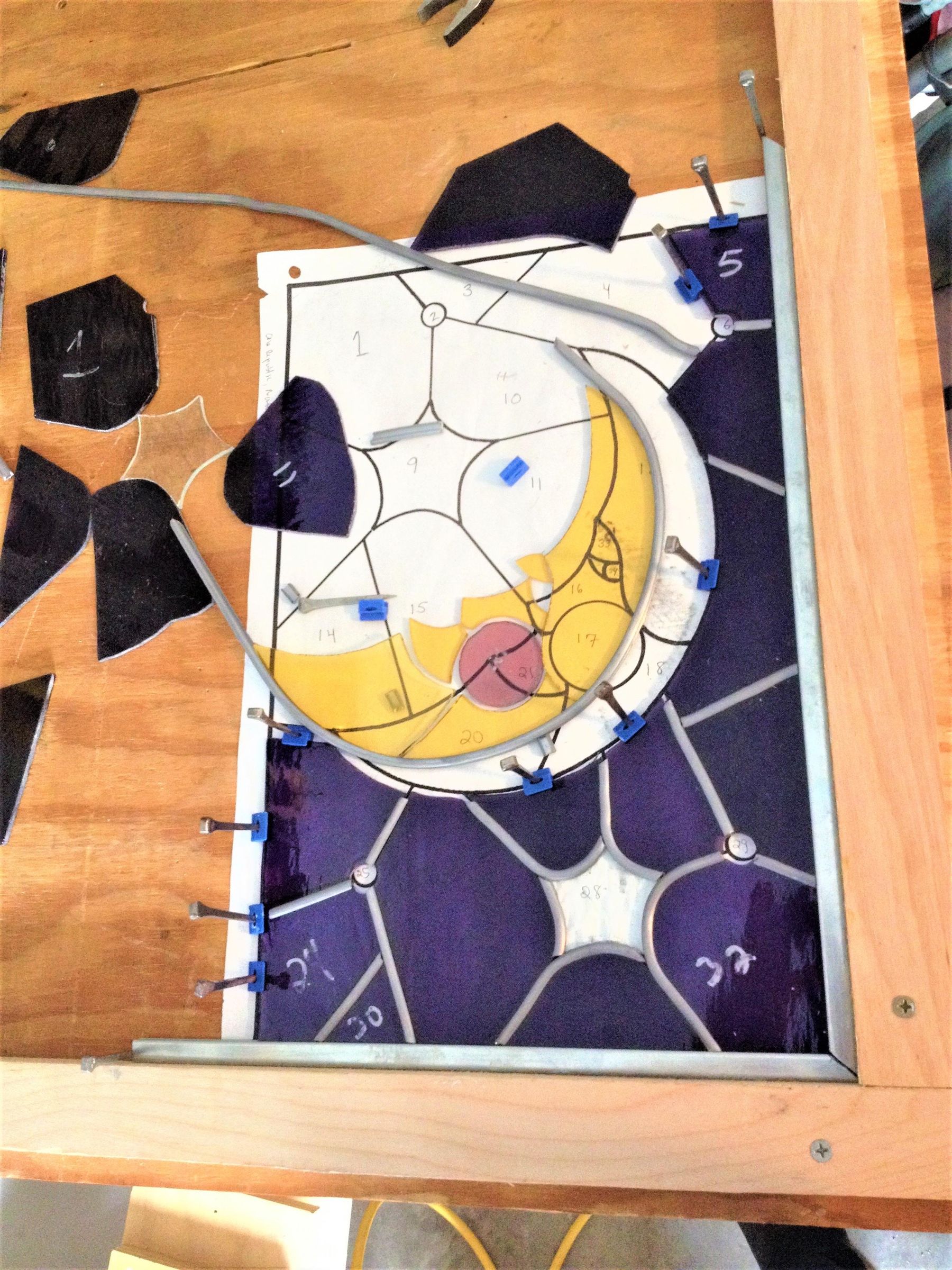 How to Design for Stained Glass : 11 Steps (with Pictures) - Instructables