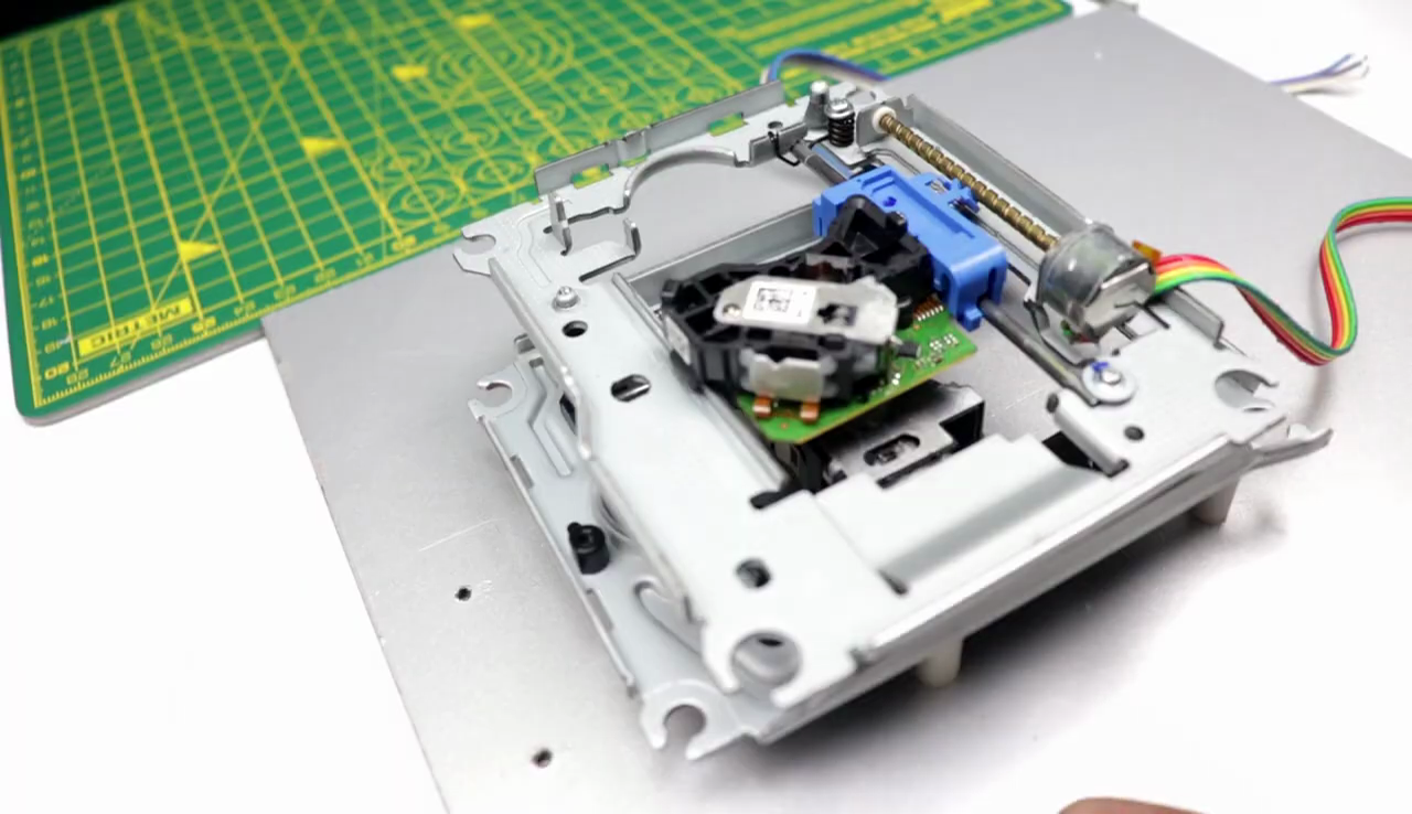 How to Make a DIY CNC Laser Engraver at Home : 6 Steps (with Pictures ...