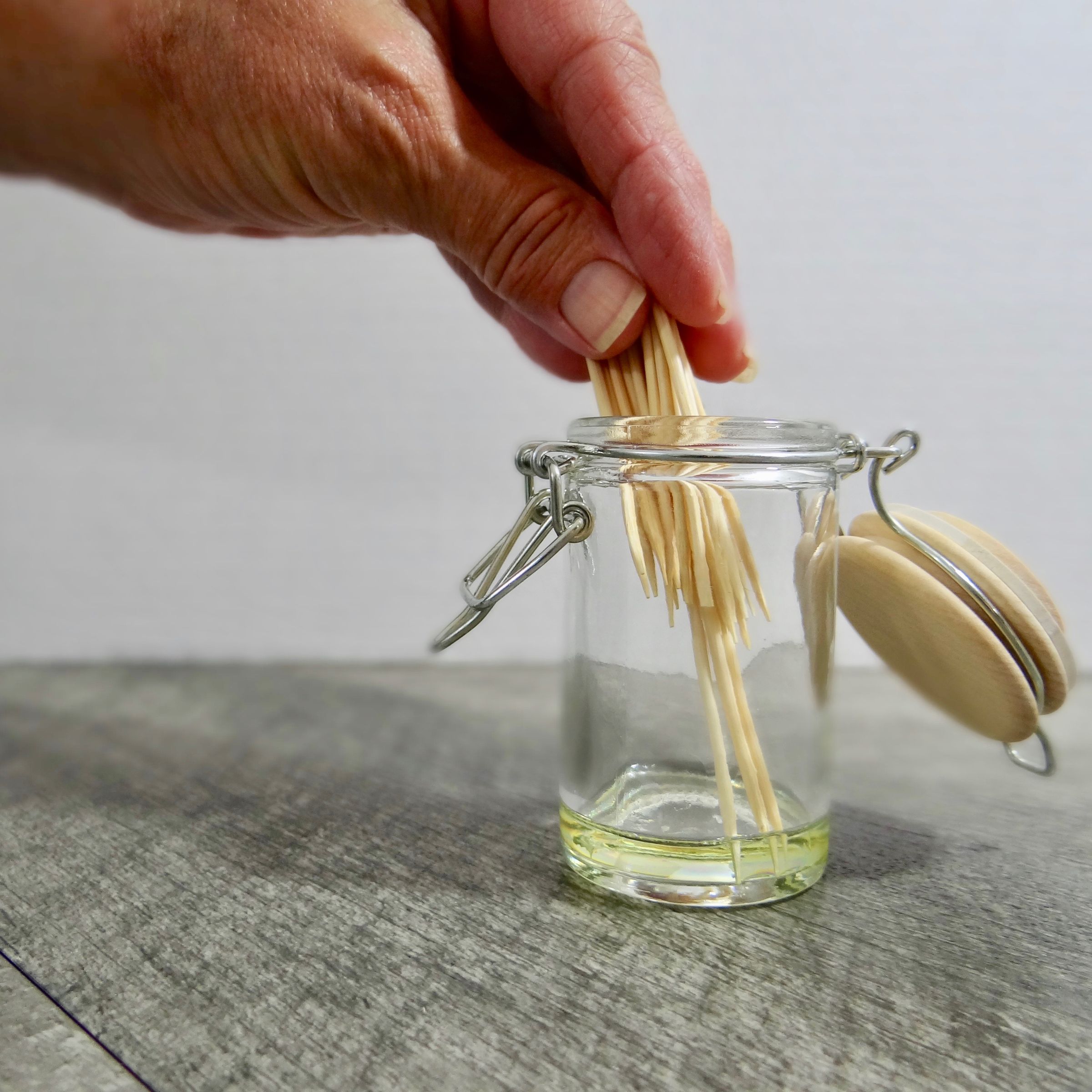 Candy Oil Infused Toothpicks : 4 Steps (with Pictures) - Instructables