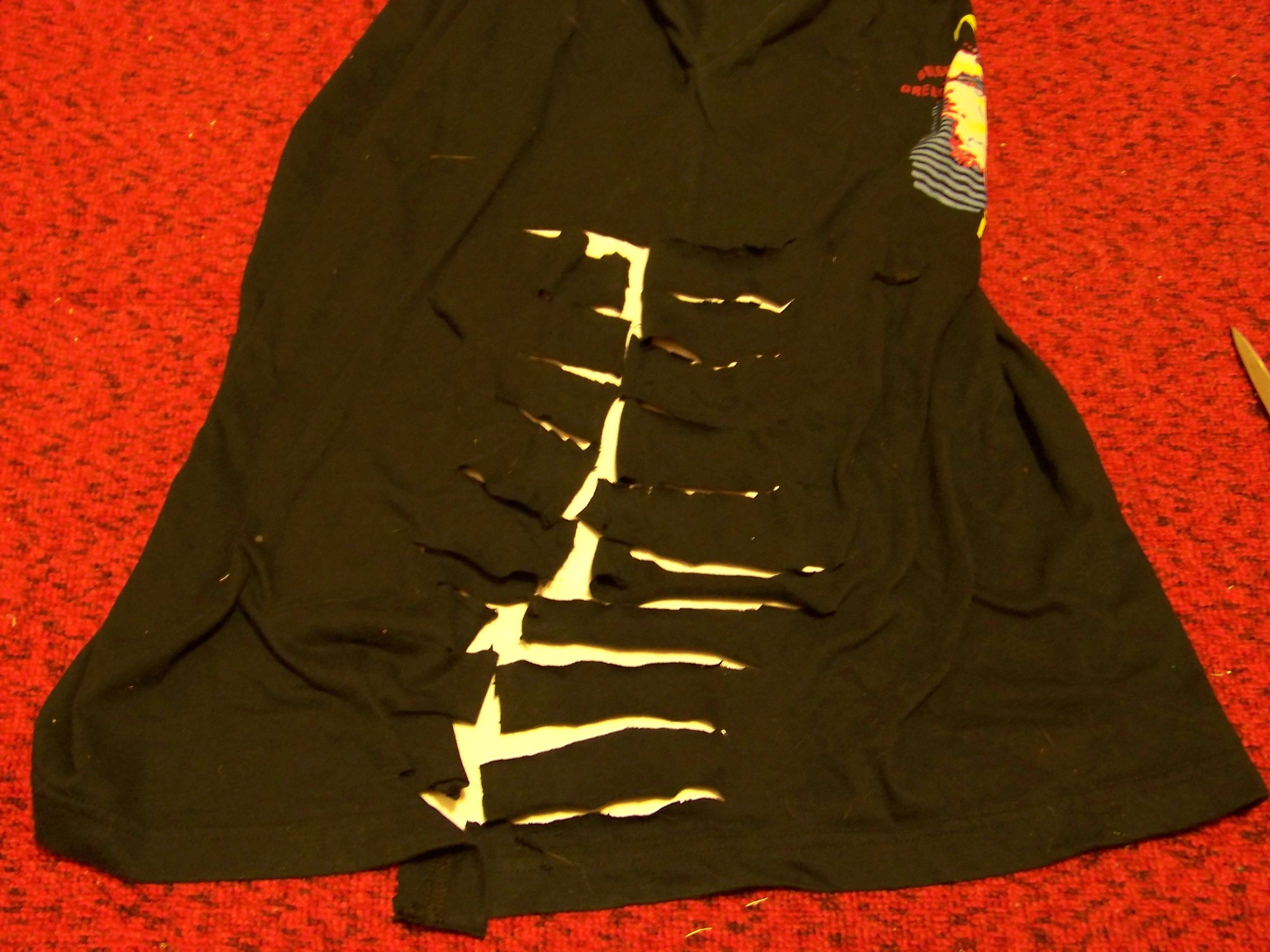 Stylish Ways to Cut Your T-shirt (T-shirt Hacks Contest) : 3 Steps ...