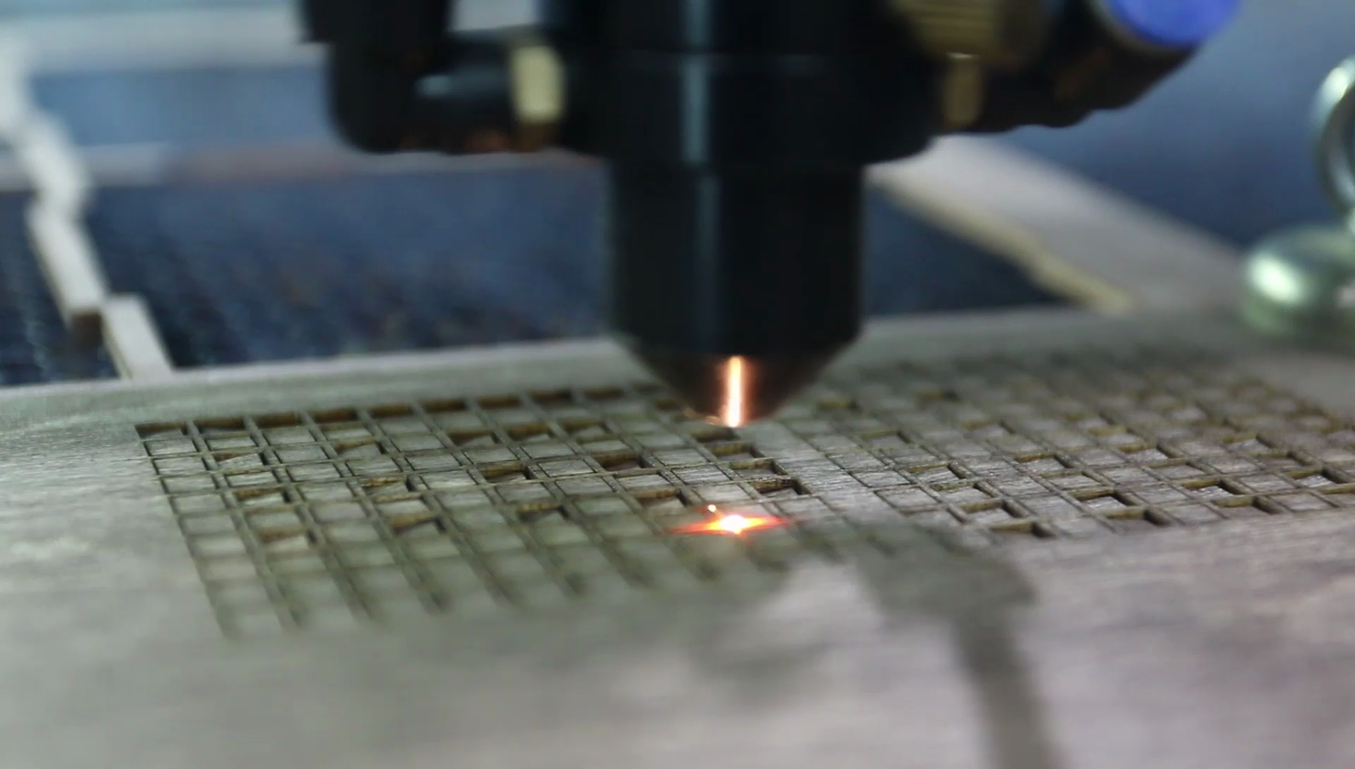 Minecraft Keychain Plywood Laser Cut : 4 Steps (with Pictures ...