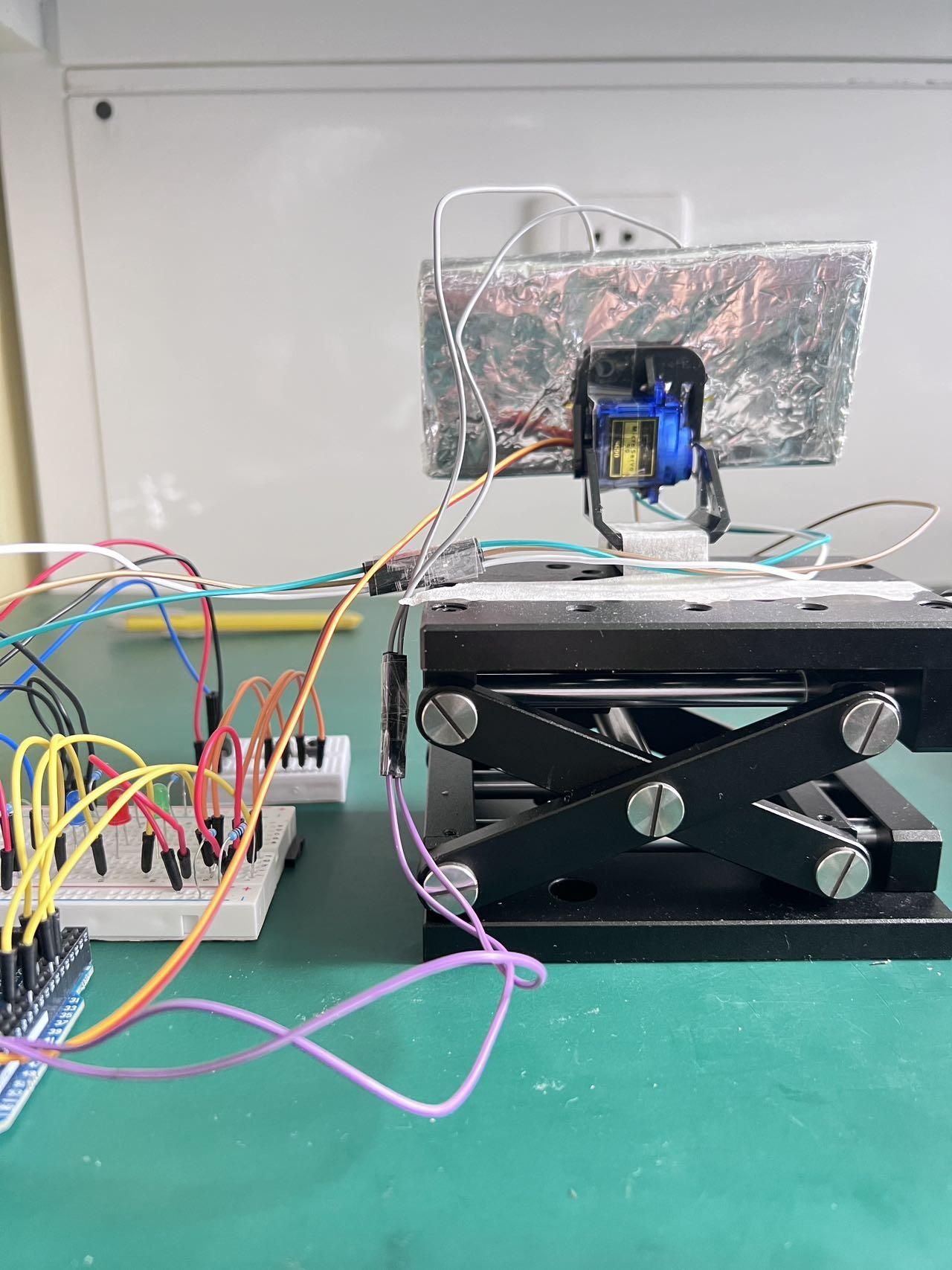 Smart Solar Tracker - Arduino Solar Panel System : 6 Steps - Instructables