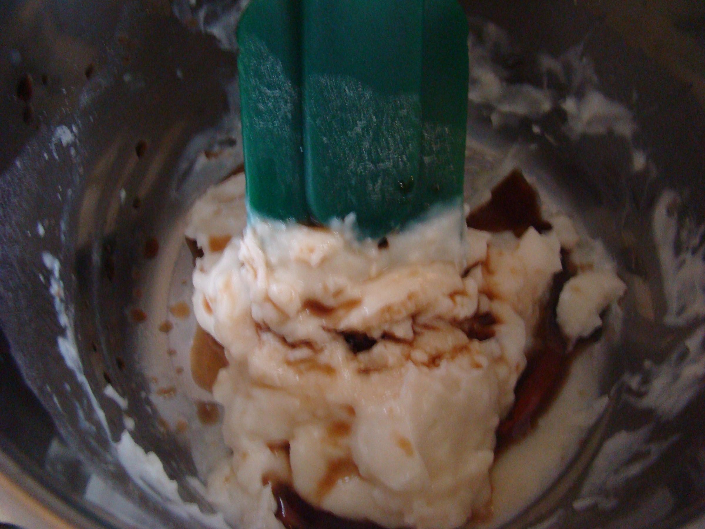 "That's the Best Frosting I've Ever Had" Frosting : 8 Steps - Instructables