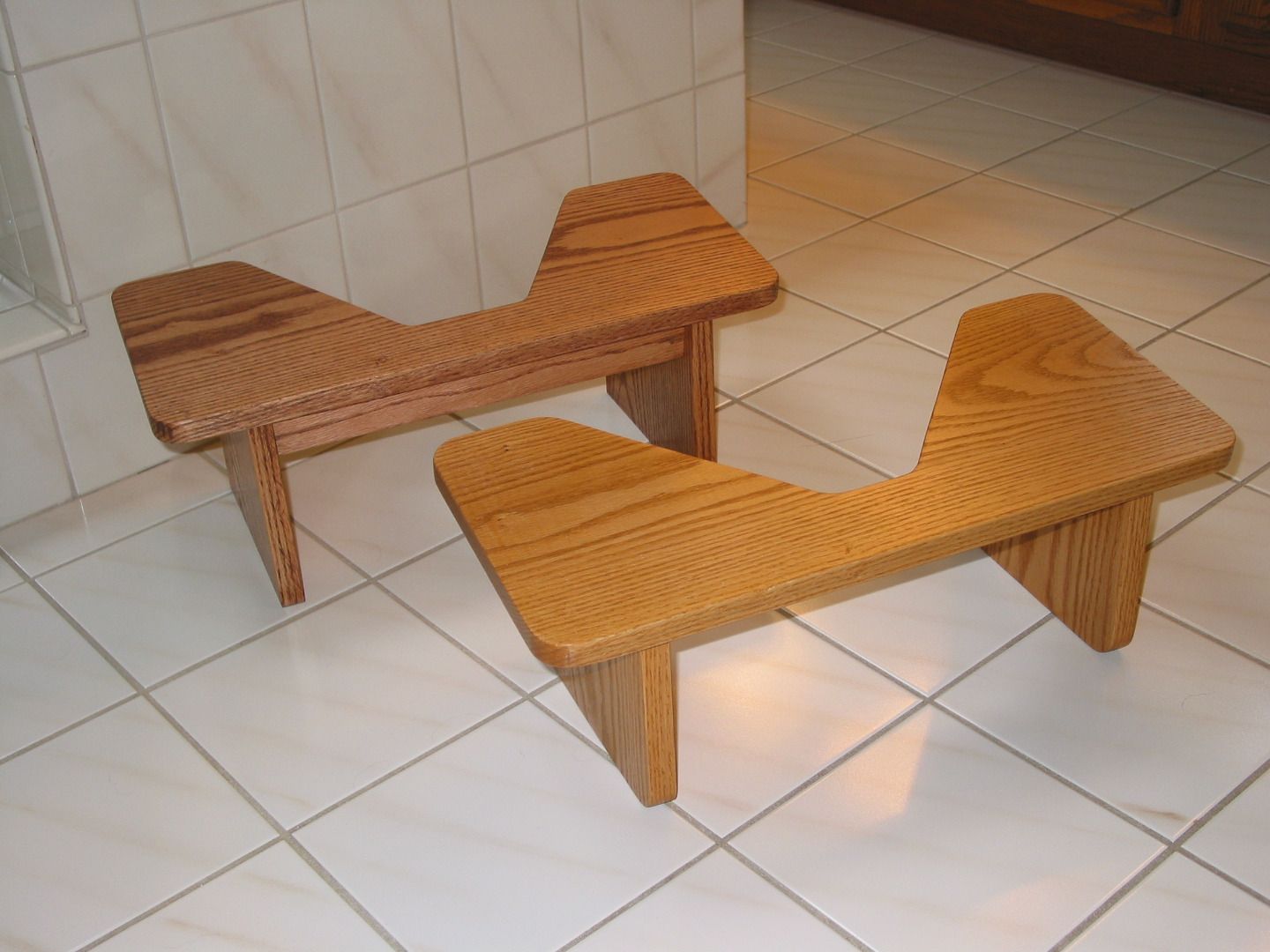This Footstool Is a Better Way to Use the Toilet : 4 Steps (with ...