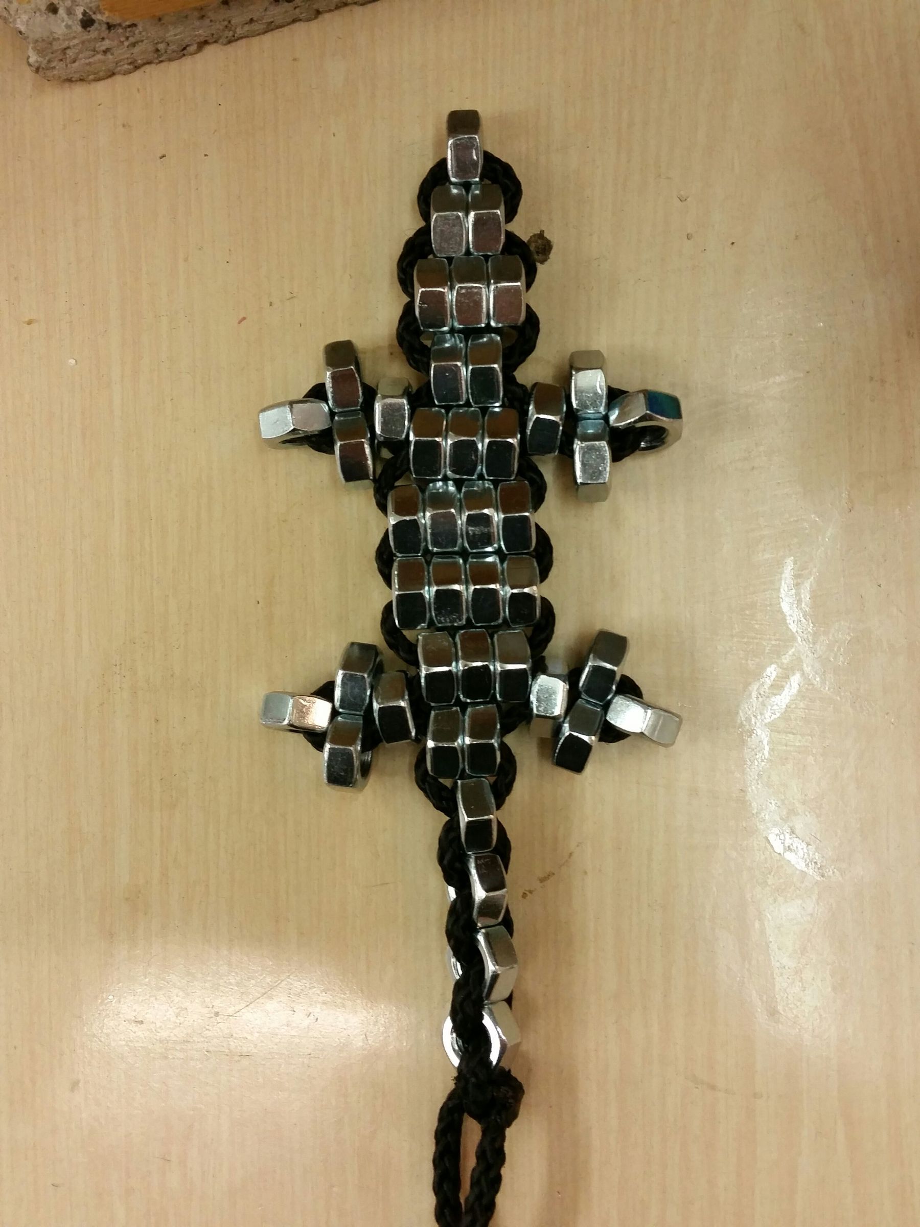 Paracord Gecko/ Lizard : 10 Steps (with Pictures) - Instructables