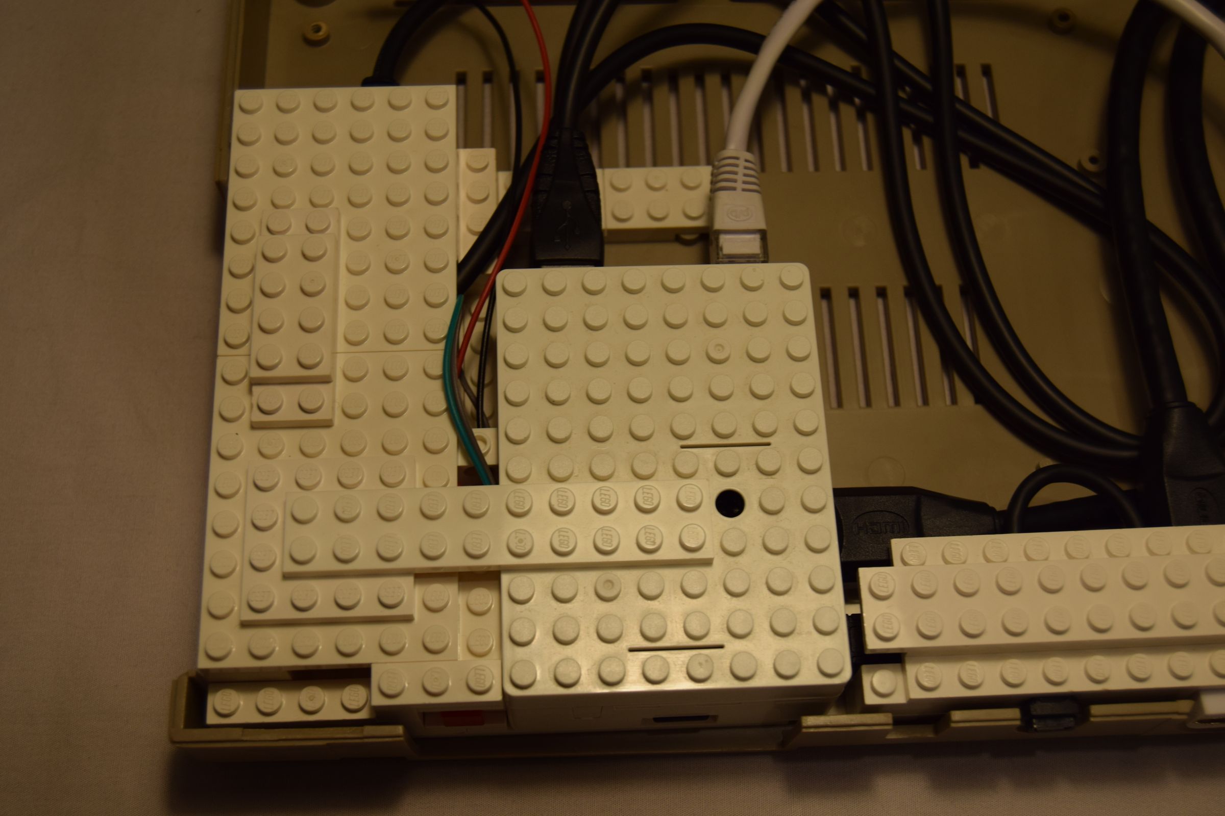 Commodore 64 Revamp With Raspberry Pi, Arduino and Lego : 17 Steps ...