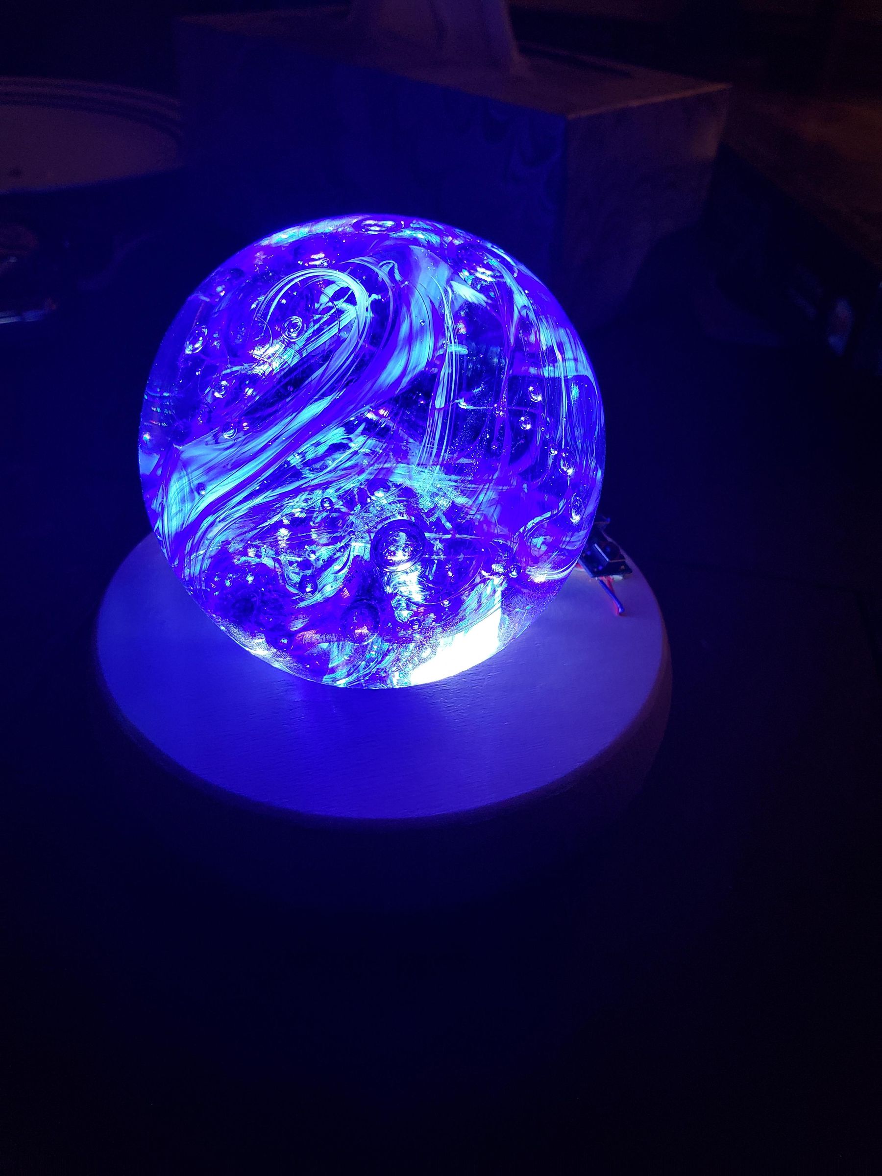 Rechargeable Wooden LED Collectable Display Stand : 3 Steps (with ...