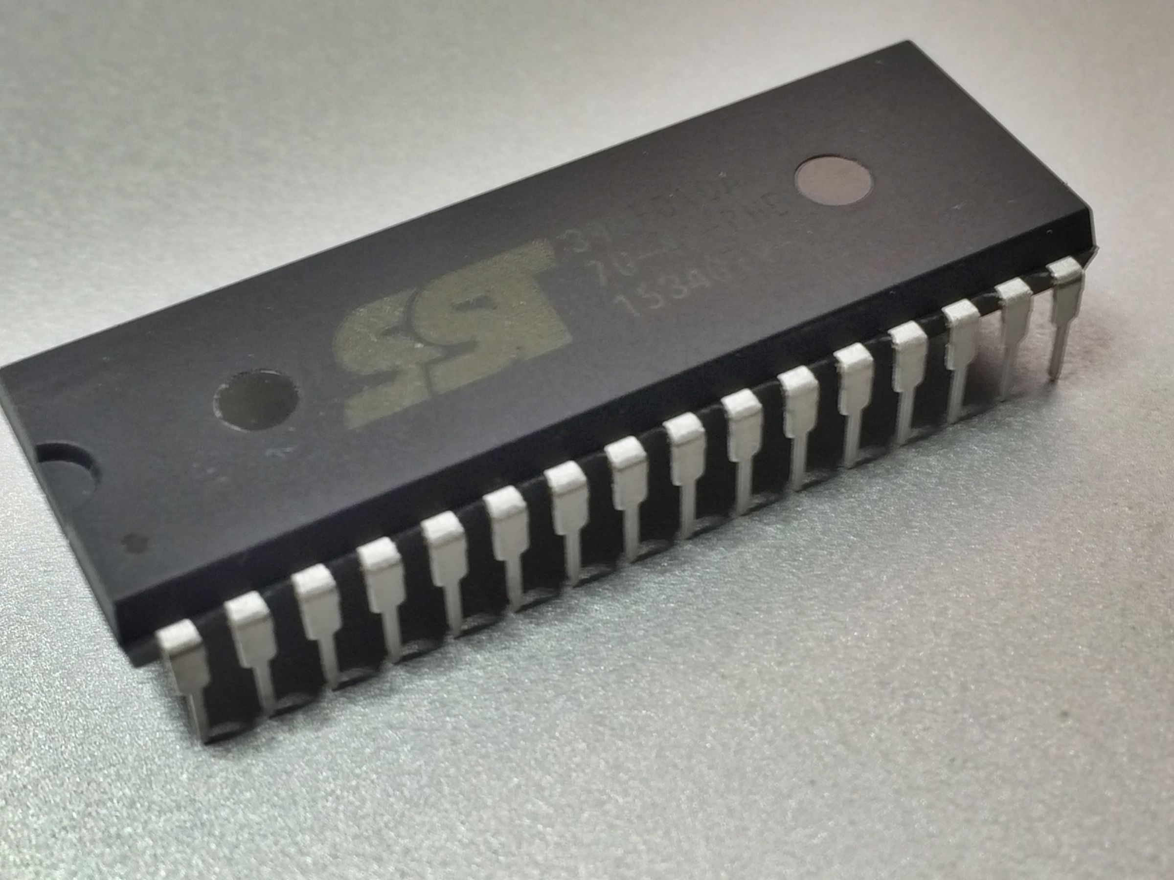 How to Add Parallel Flash Memory to Arduino - Instructables