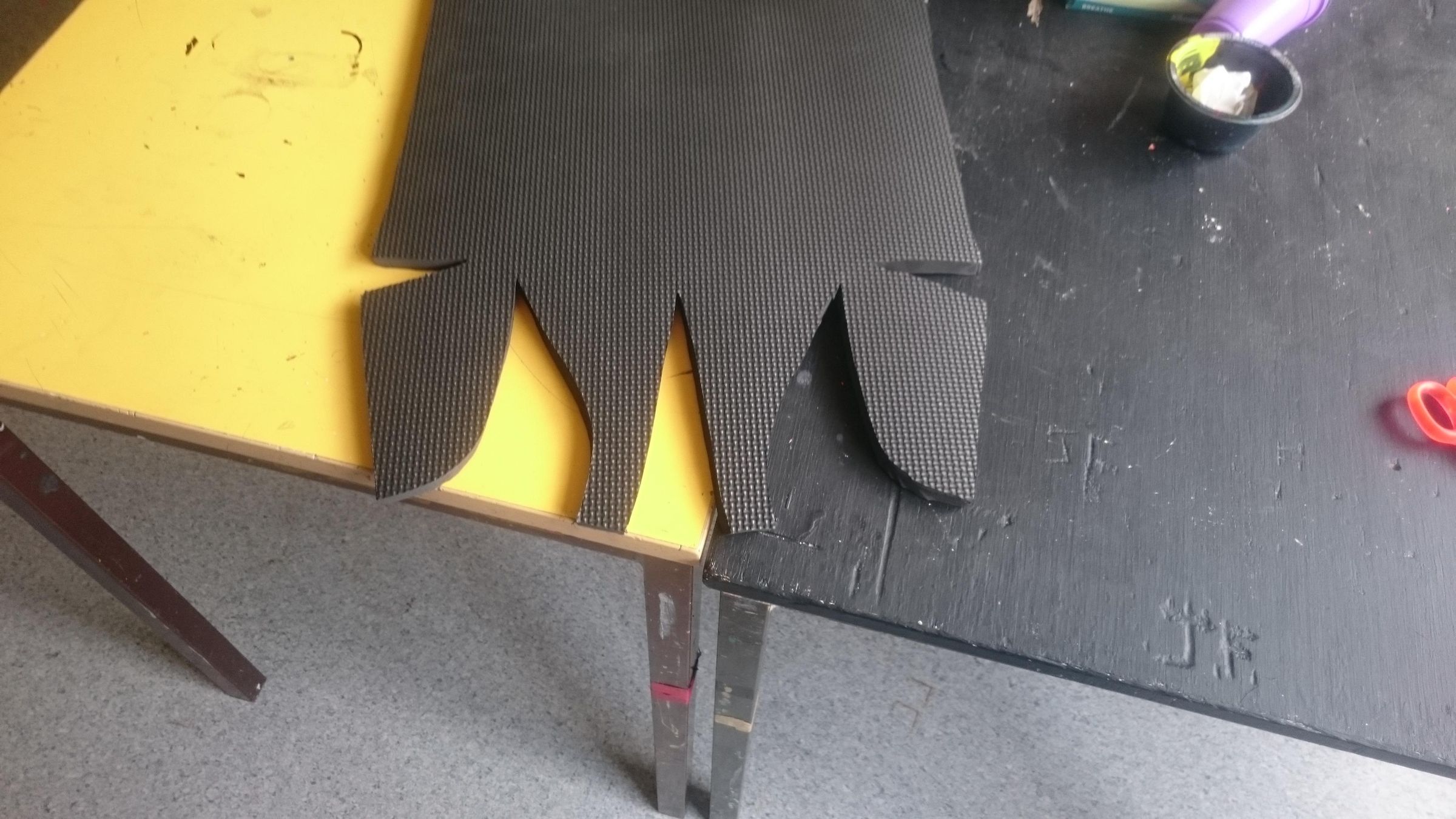 EVA Foam Robot Costume : 16 Steps (with Pictures) - Instructables