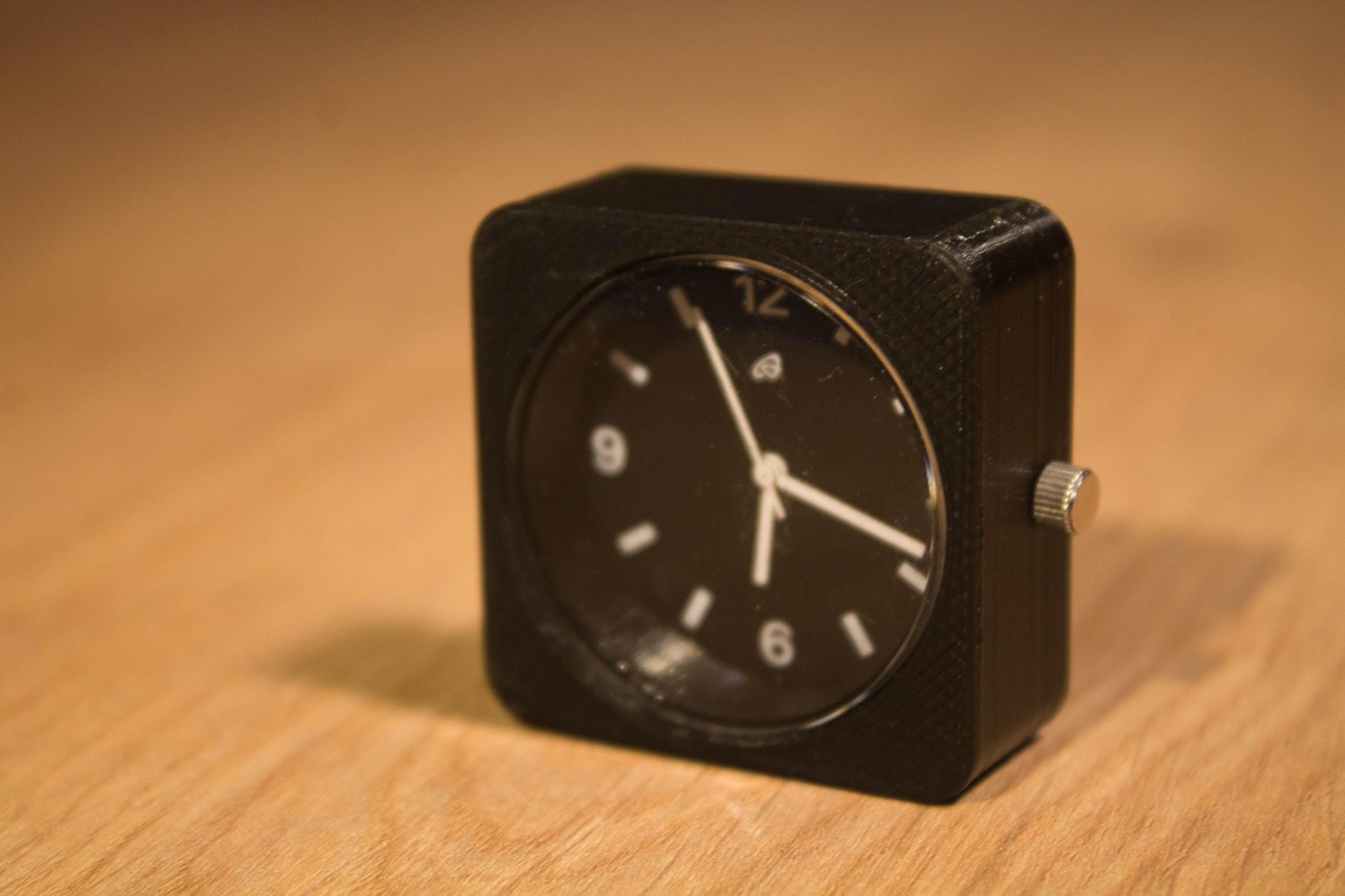 Converting a Wristwatch Into a Desk Clock : 4 Steps (with Pictures ...